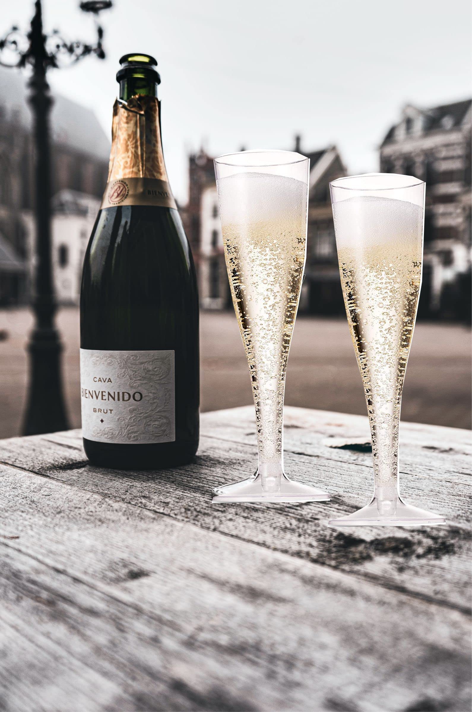 BloominGoods Plastic Champagne Glasses, 50-Pack Disposable or Reusable Large Champagne Flutes, 7 oz