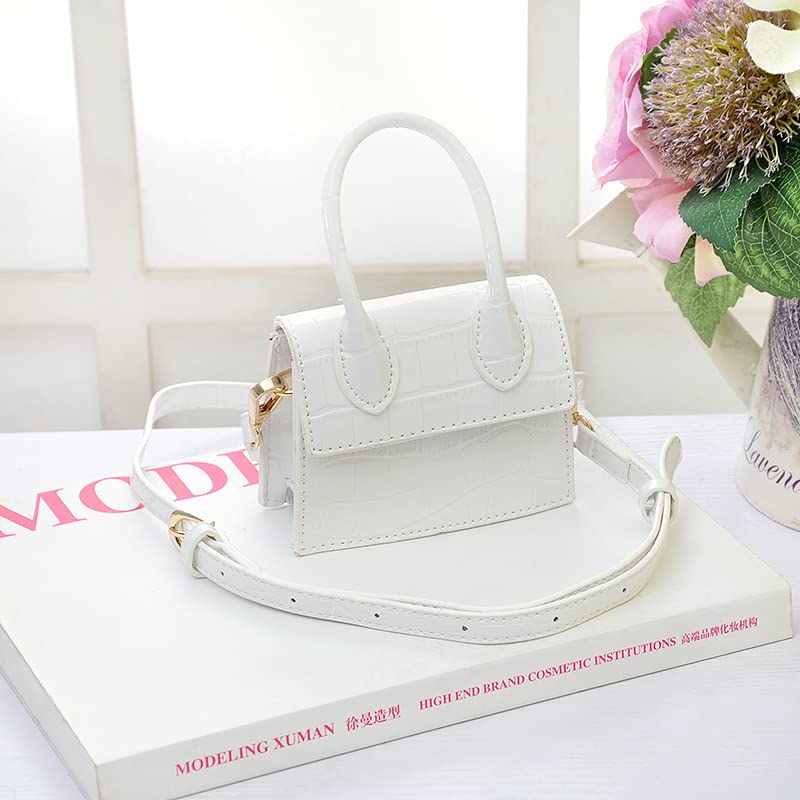 Barileadle Cute Mini Purse for Women,Trendy Mini Purse,Mini Bags for Women with Crocodile Pattern