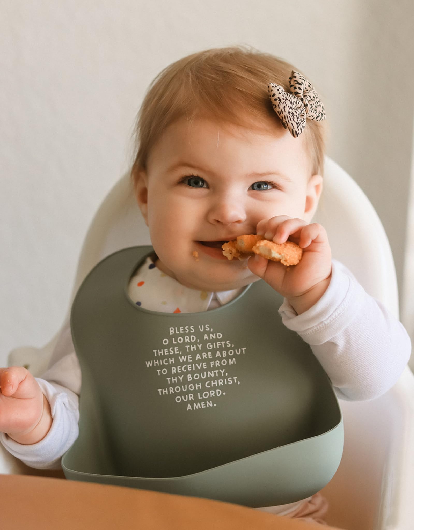 Be A Heart Silicone Bibs for Babies & Toddlers, Meal Blessing Prayer Bib, Baby Baptism Gift (Mustard)