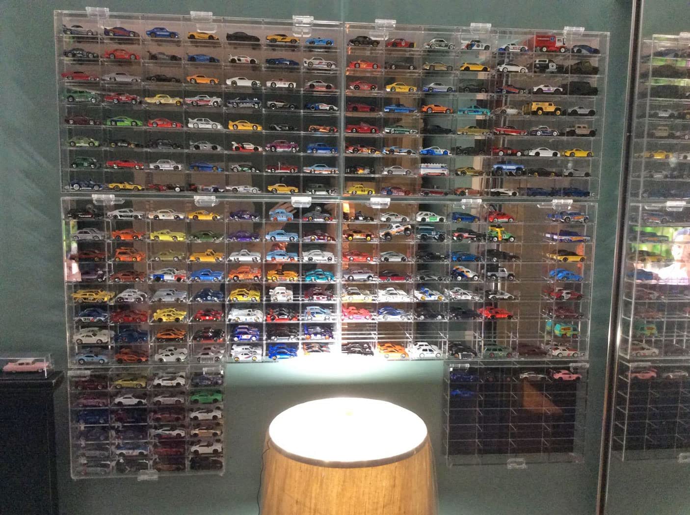 Hot 56 Compartment 1/64 Scale Toy Cars Wheels Matchbox Display Case Stand Wall Diecast Model Car Cabinet w/Door -AHW64-56
