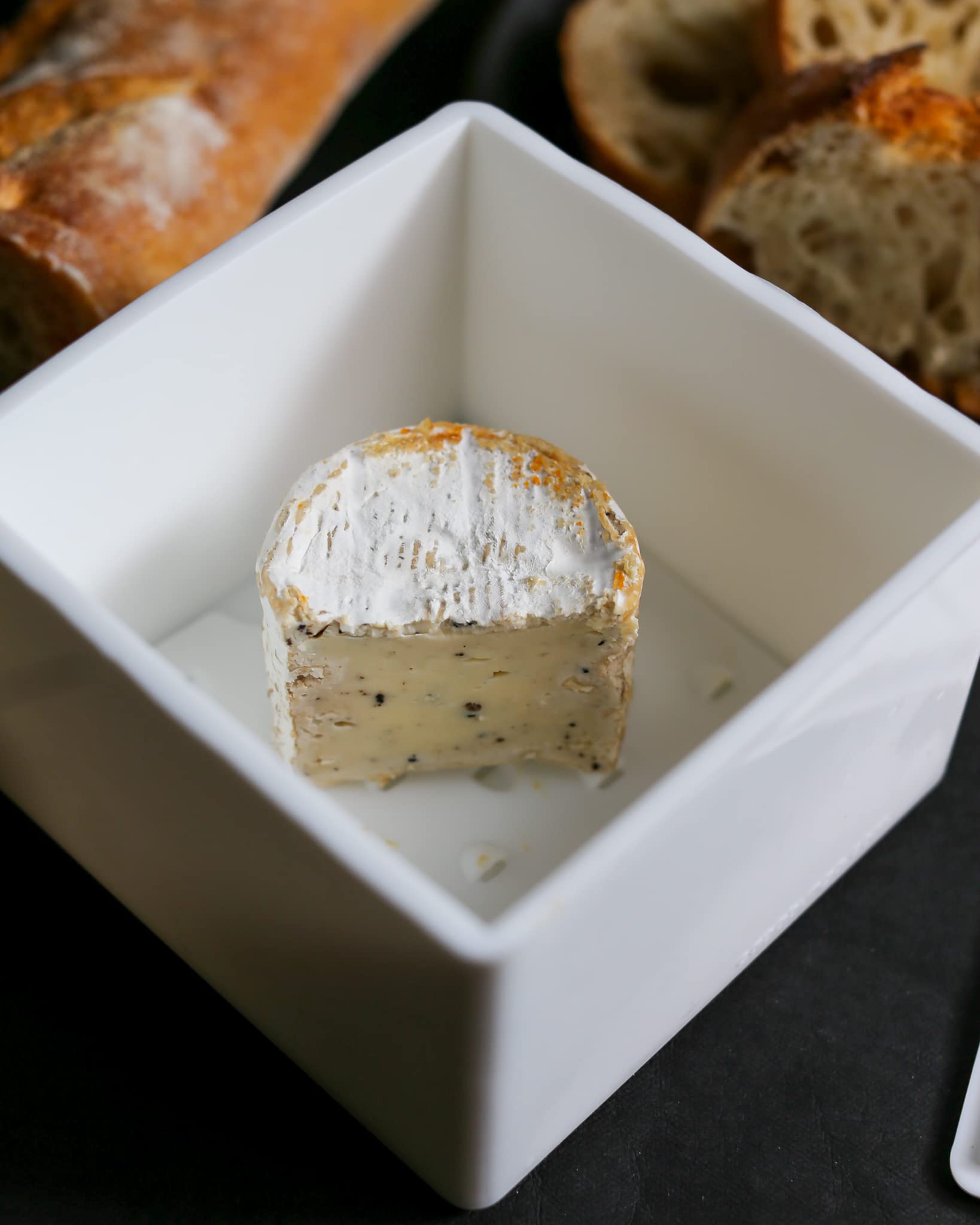 CapaBunga Cheese Vault for Soft Cheese - Reusable Artisan Cheese Storage Container for Fridge - Food Grade Silicone Cheese Container 5x5x3.5” - Easy to Clean Cheese Keeper for Refrigerator – White