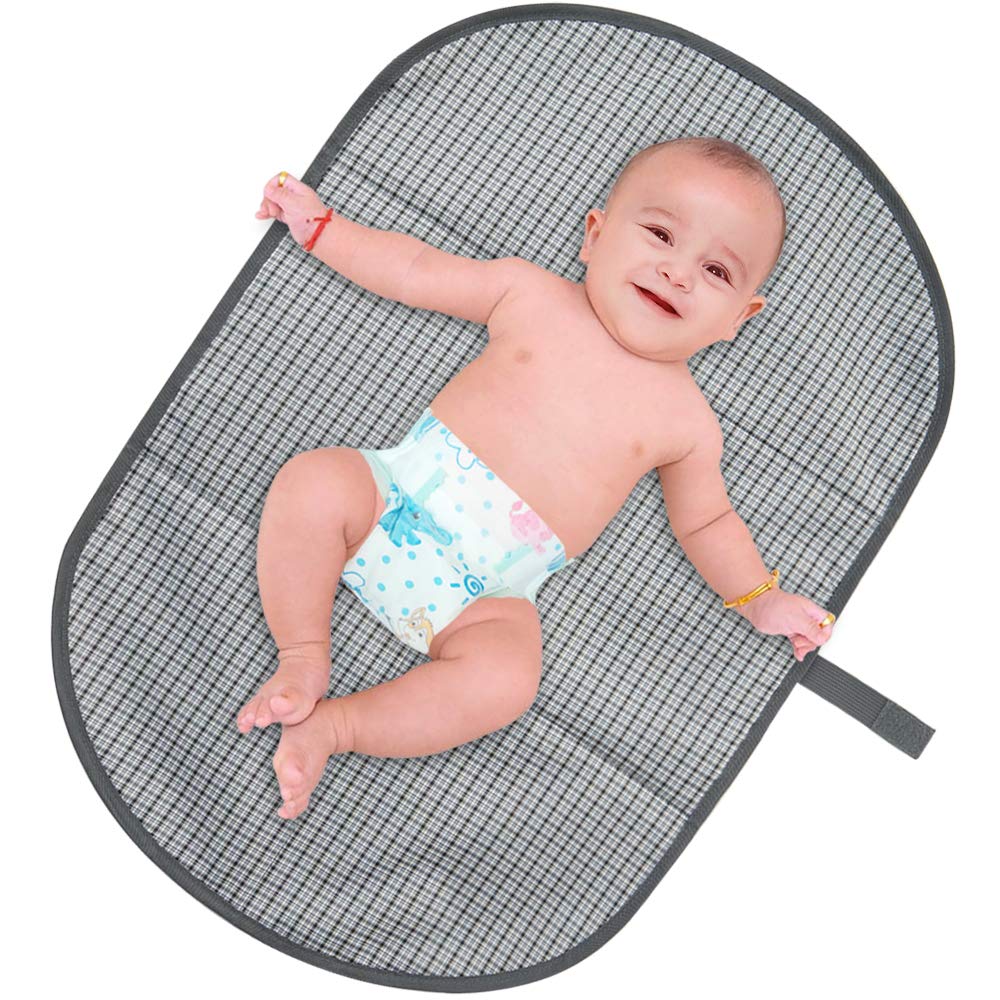 BlueSnail Portable Changing Pad,Diaper Clutch,Lightweight Travel Station Kit for Baby Diapering (Heather Gray)