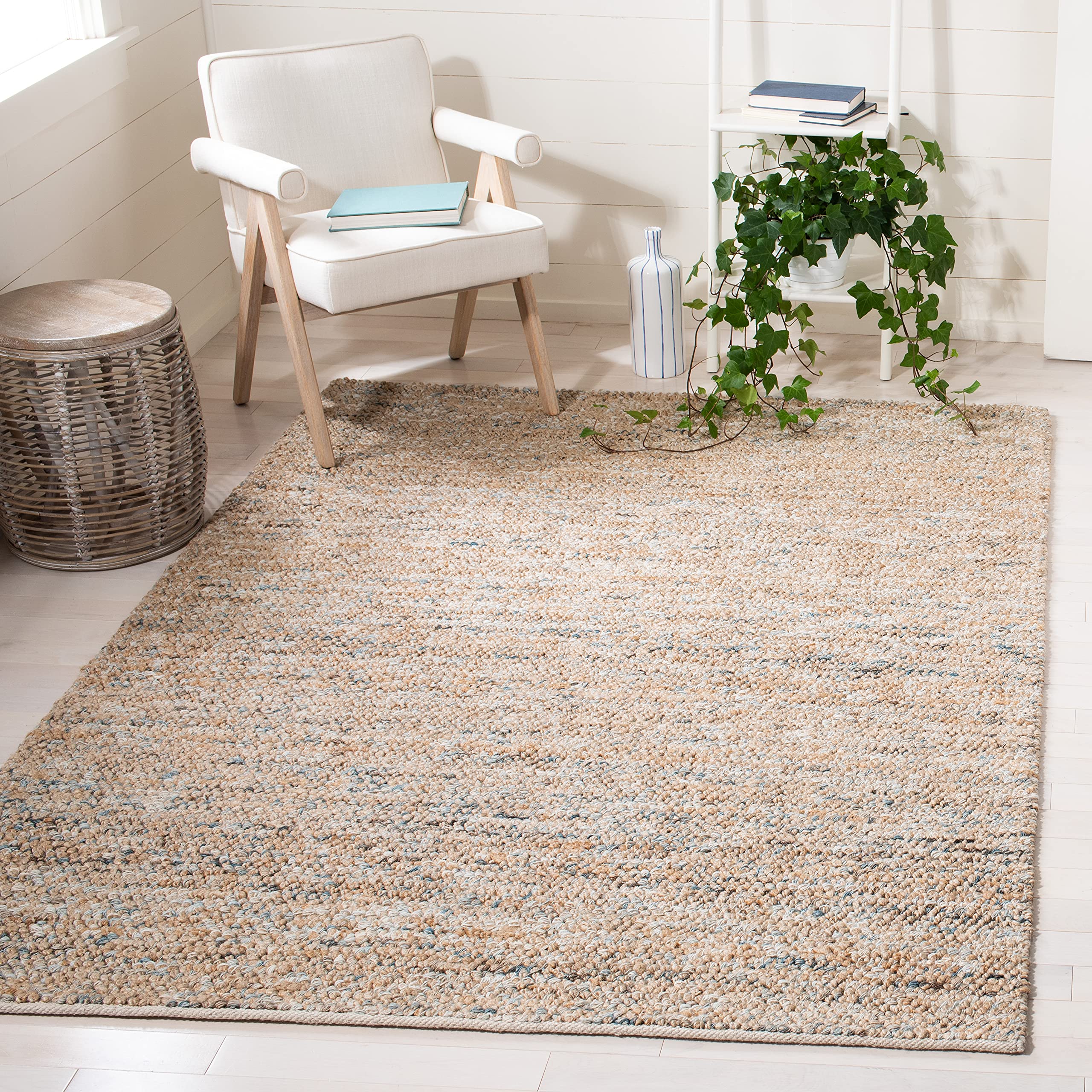 SAFAVIEH Bohemian Collection Area Rug - 6' x 9', Natural & Blue, Handmade Farmhouse Coastal Jute, Ideal for High Traffic Areas in Living Room, Bedroom (BOH901M)