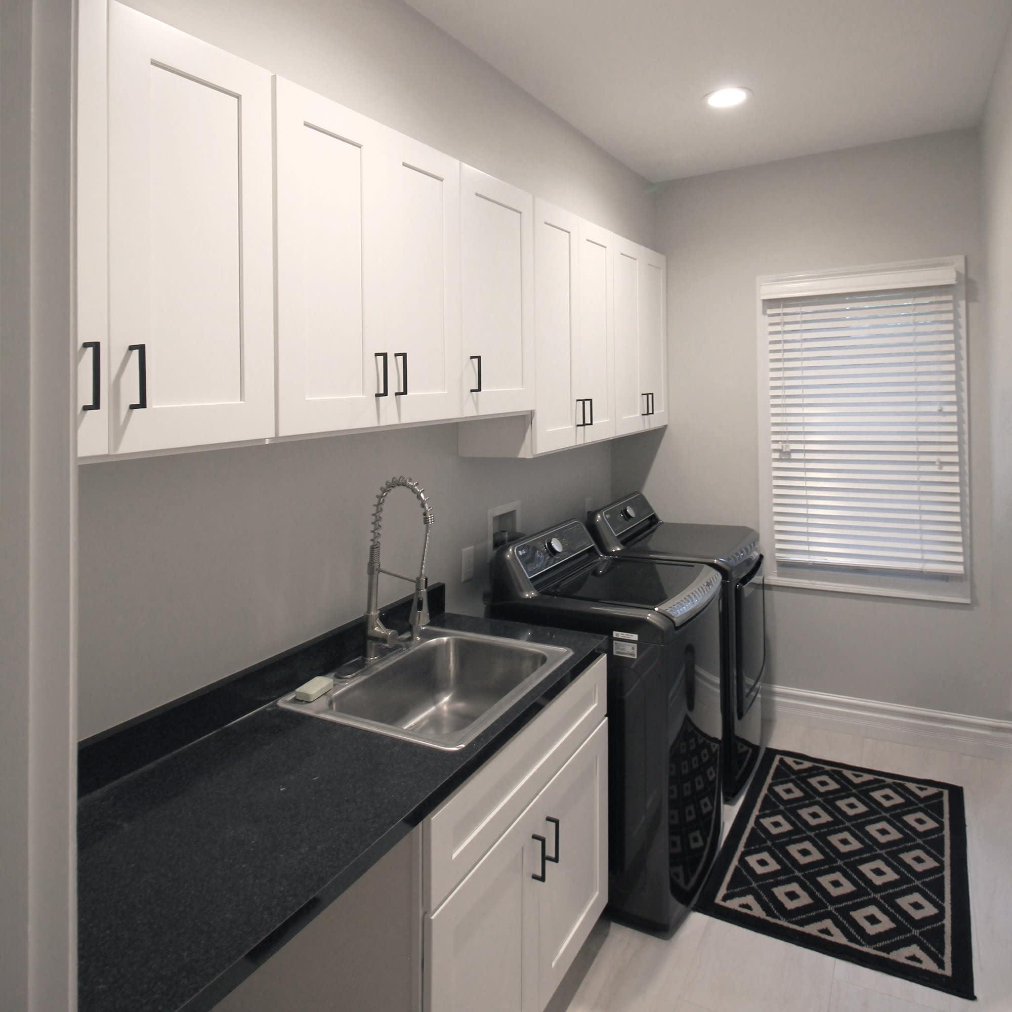 Brookings Shaker Unassembled Sink Base Kitchen Cabinet SB30, 33 W x 24 D x 34.5 H, Painted White, Solid Wood, Design House, 561480