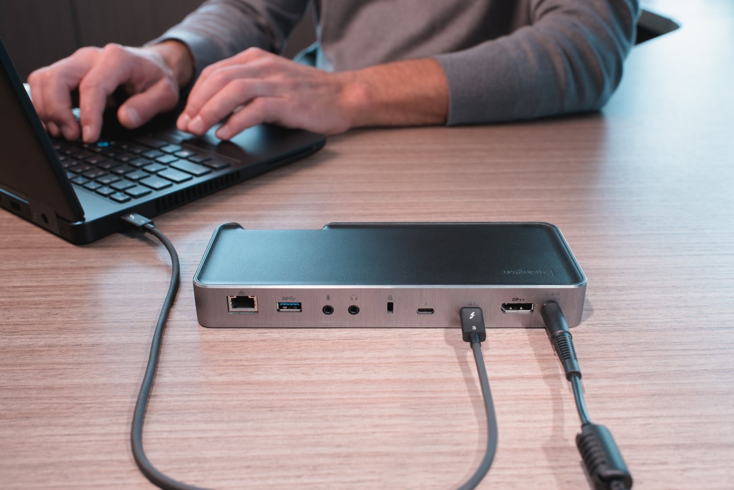 Kensington SD5200T Thunderbolt 3 Docking Station - 85W PD - Dual Monitor 4k for Mac and PC (K38300NA)