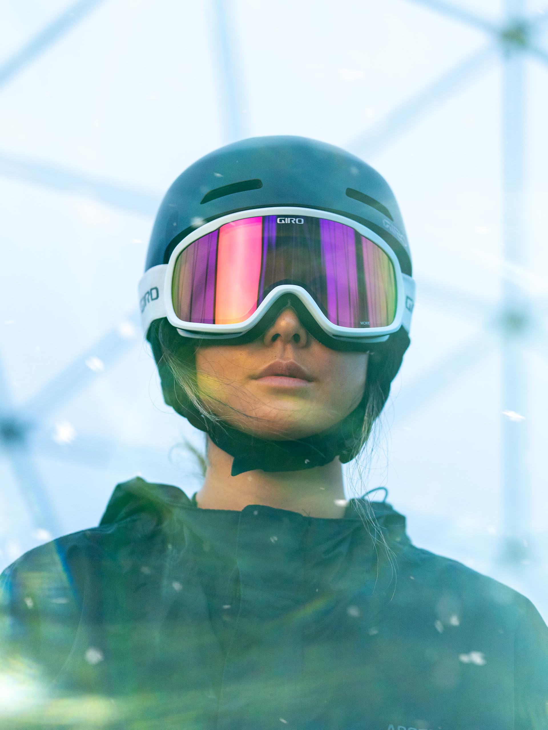 Giro Moxie Ski Goggles - Snowboard Goggles for Women & Youth - White Core Light Strap with Amber Pink/Yellow Lenses