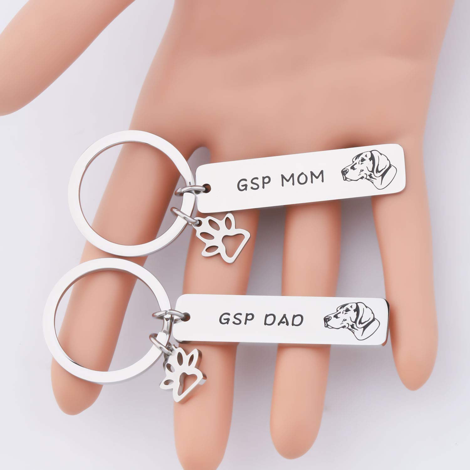 BEKECH GSP Mom GSP Dad Keychain Set German Shorthaired Pointer Dog Keychain Gift for GSP Dog Dad GSP Dog Mom (silver)