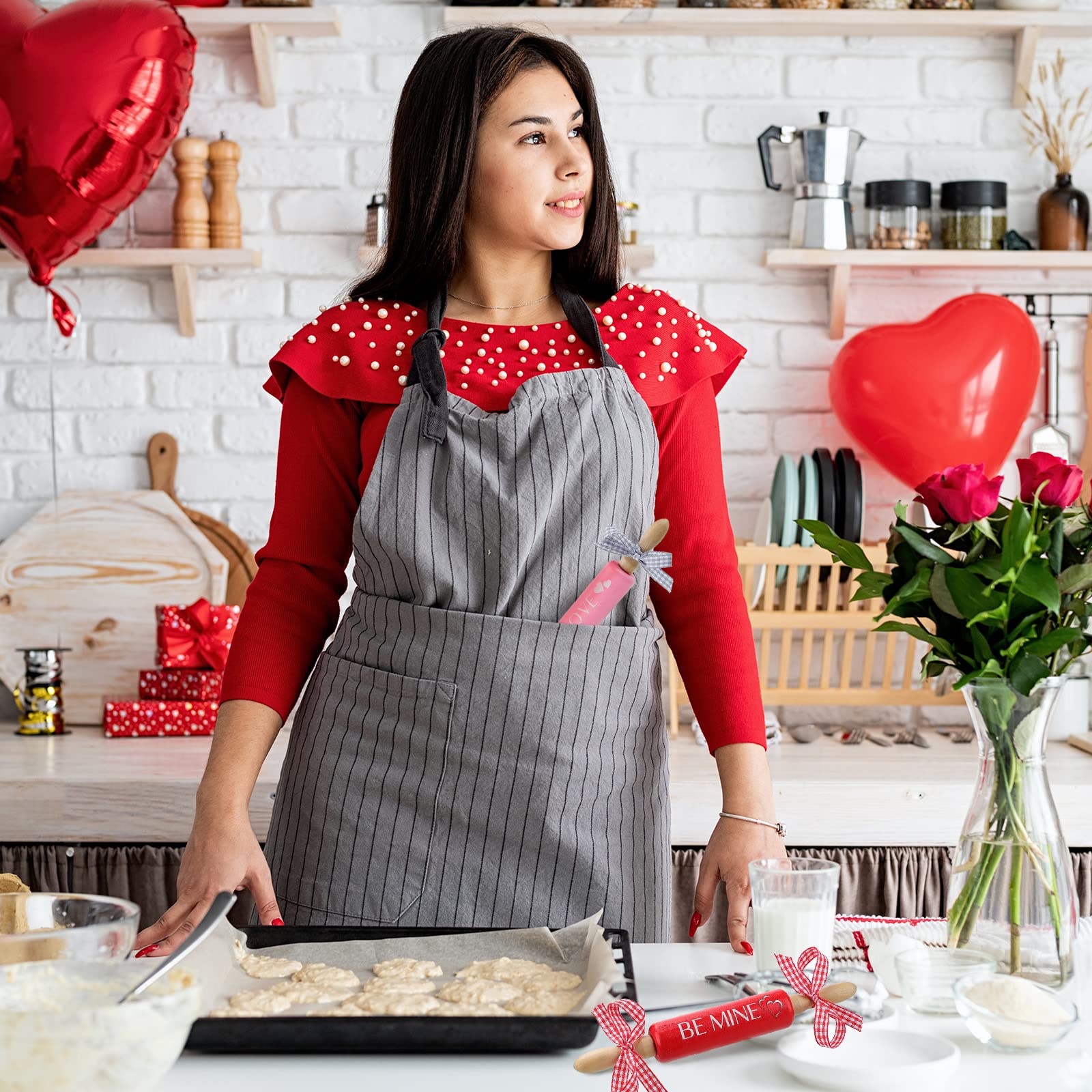 CHENGU Valentines Tiered Tray Decor 3 Pieces Valentine's Day Rolling Pin Decor Farmhouse Handmade Decor Tiered Tray Decoration Wood Rolling Pin Farmhouse Valentine's Day Decor (Romantic Style)