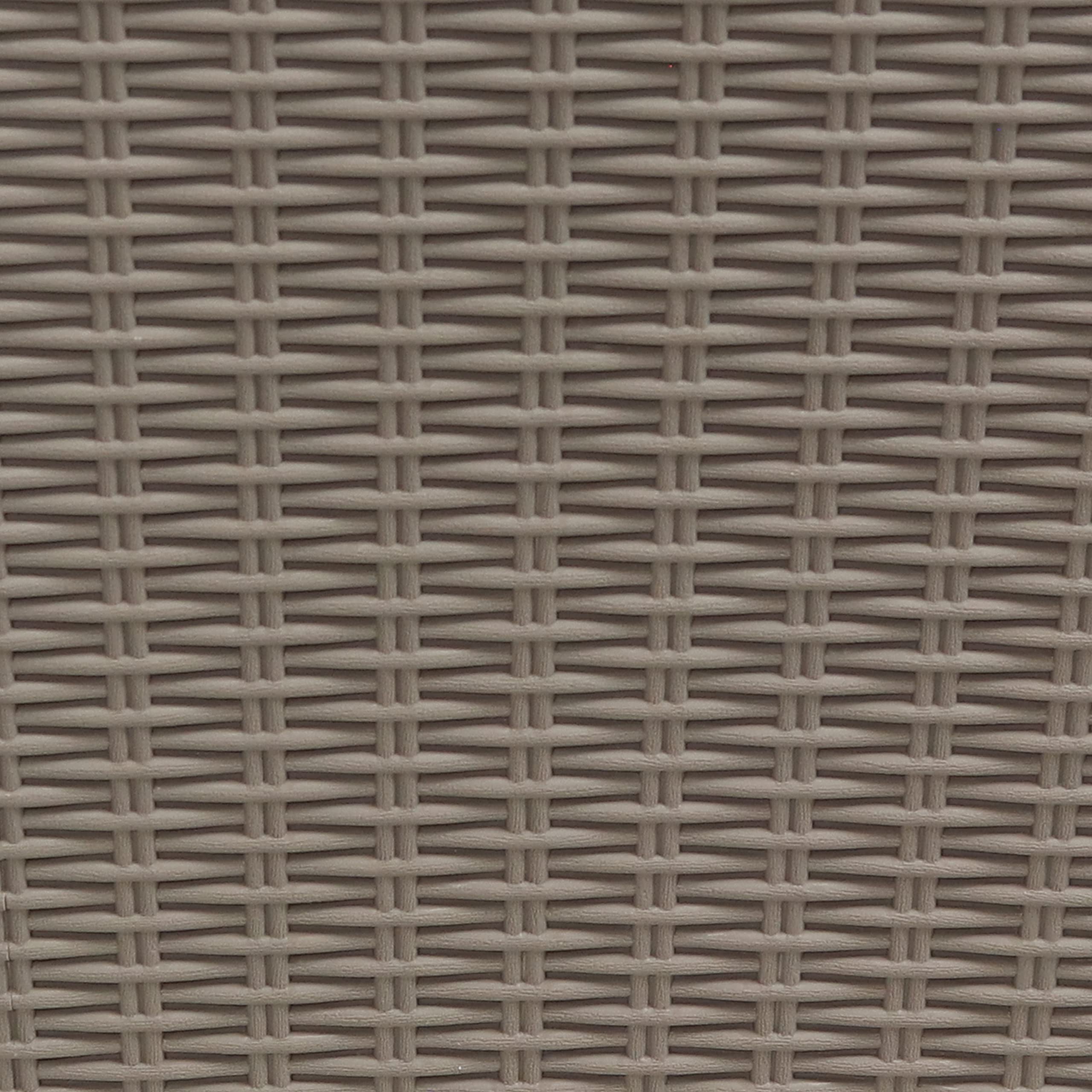 Sunnydaze 11.5-Gallon Deck Storage Box with Flat Top and Faux Rattan Design