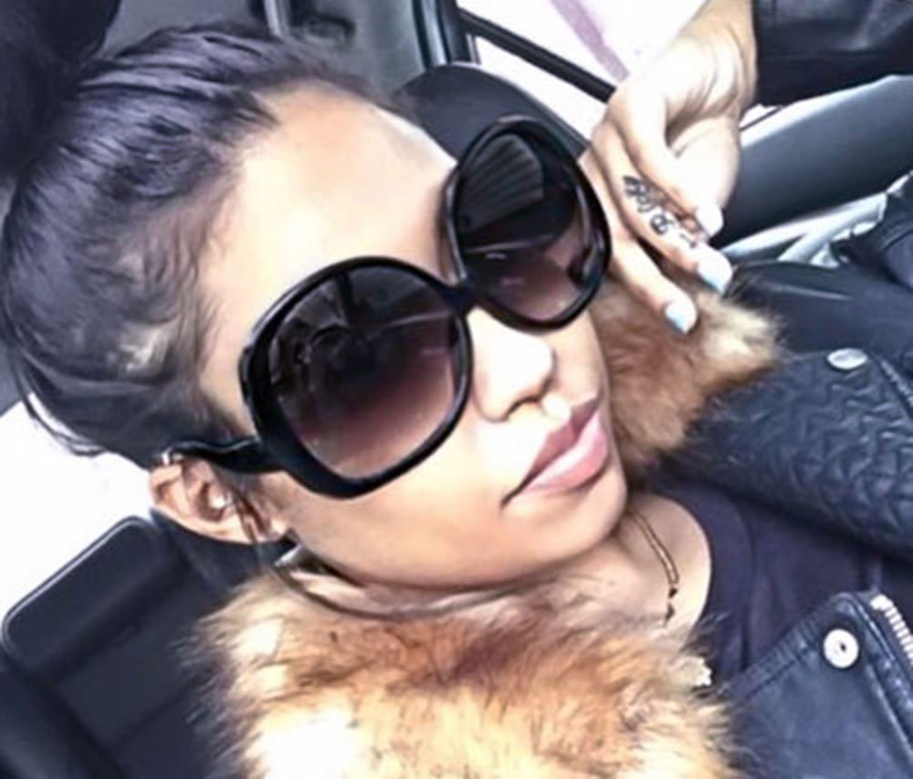AStyles - Big Huge Oversized Vintage Style Sunglasses Retro Women Celebrity Fashion (Black), X-Large