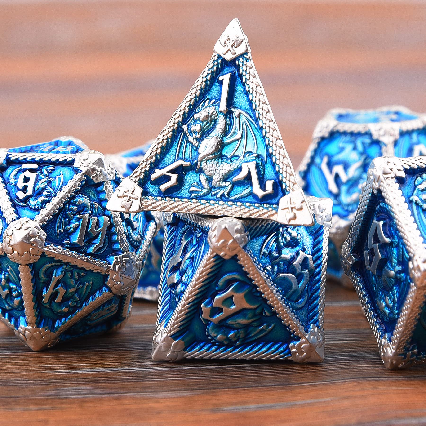 AUSTOR 7-Die Metal DND Dice Set Dungeons and Dragons Dice with Box Roll Playing Game Dice Polyhedral Dice D20 D12 D10 D% D8 D6 D4 Metal Dice for Pathfinder Warhammer MTG RPG Board Games