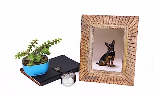 indoStrides Hand Carved Mango Wood 5x7 Picture Frame for Tabletop use