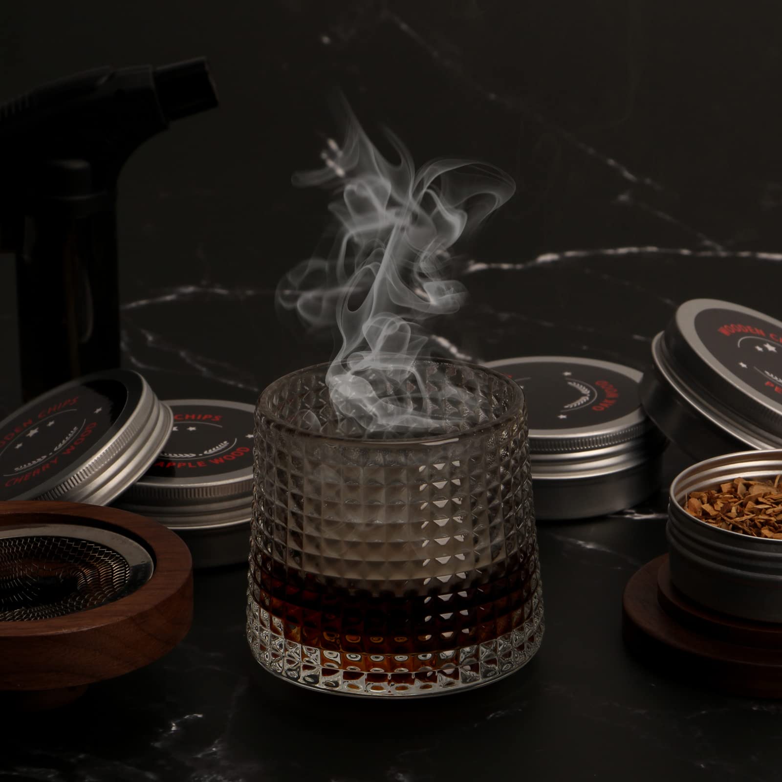 Cocktail Smoker Kit for Whiskey,Drink,Bourbon Smoker Kit with 4 Different Natural Wood Chips Luxury Gift Set Bar Tool for Drinking Dad Husband Men