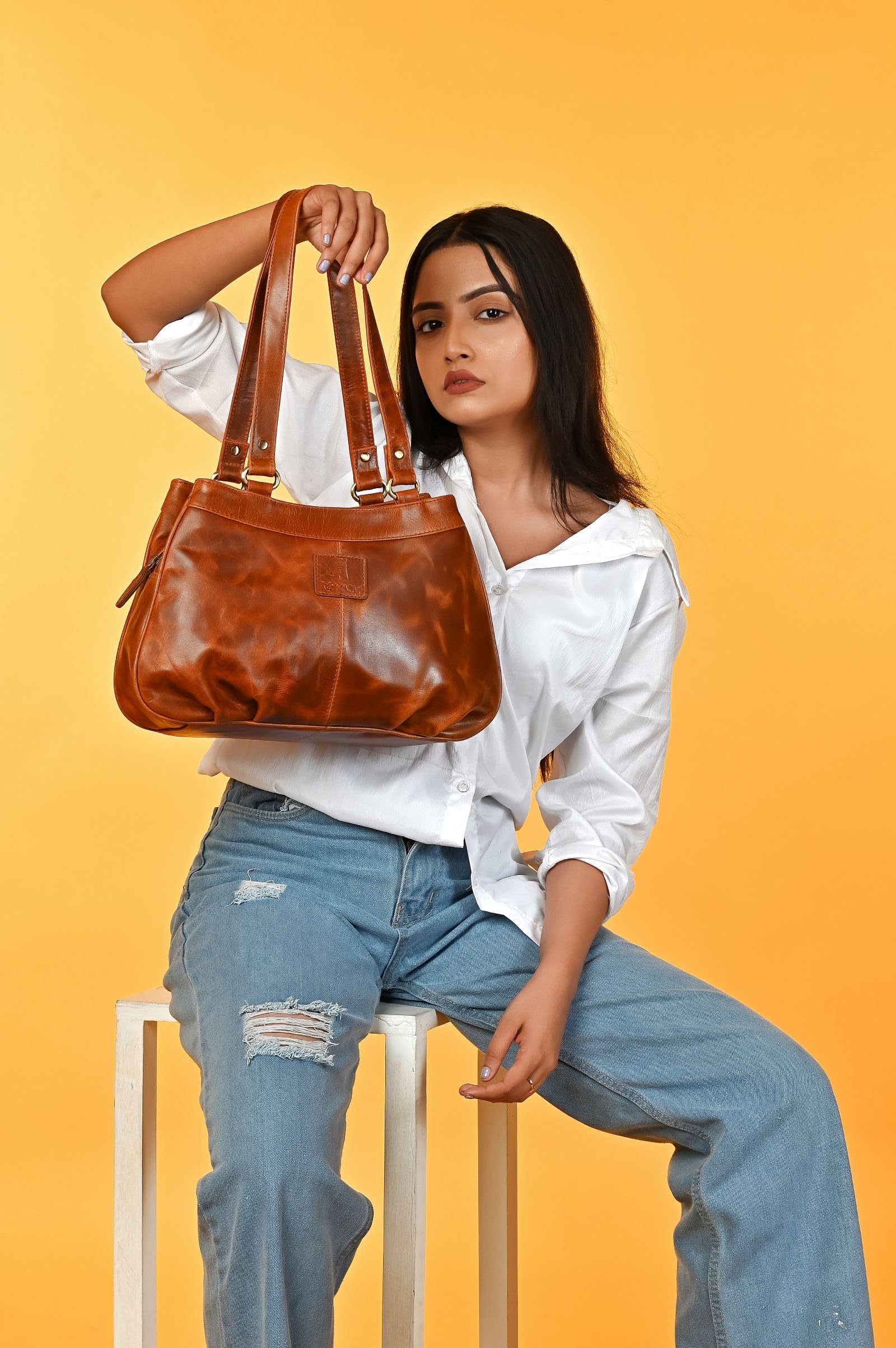 ROLANDO Dalia Women's Top-Handle Leather Handbag (Oily Brown)