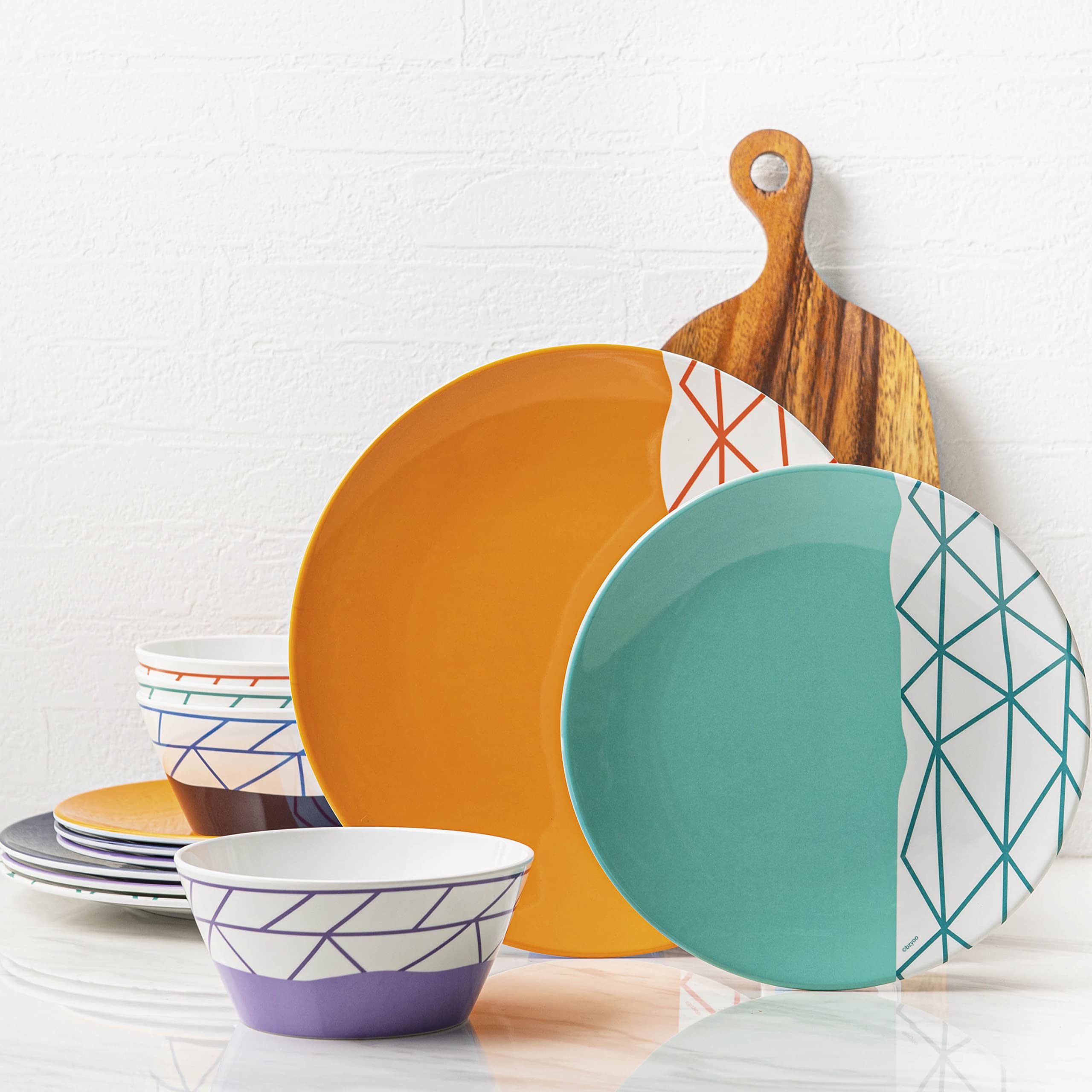 bzyoo 12 Piece Melamine Dinnerware Set - Durable, Dishwasher Safe Plates and Bowls - Dinning, Parties, Camping Dish Set Spidy Fun Collection