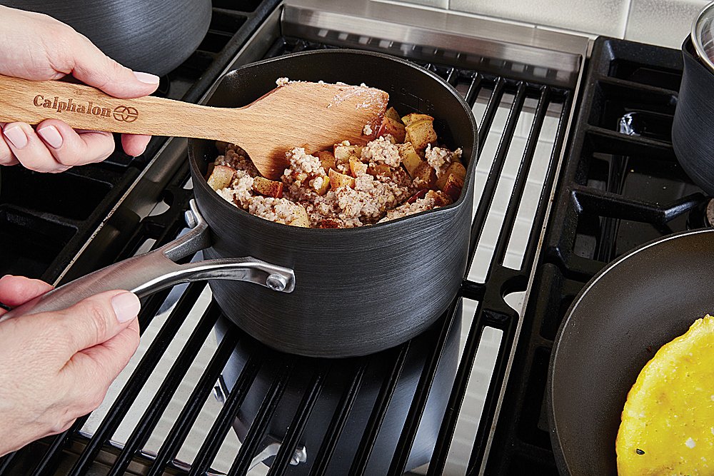 Calphalon 2095259 Classic Nonstick Sauce Pan with Cover, 2.5 quart, Grey