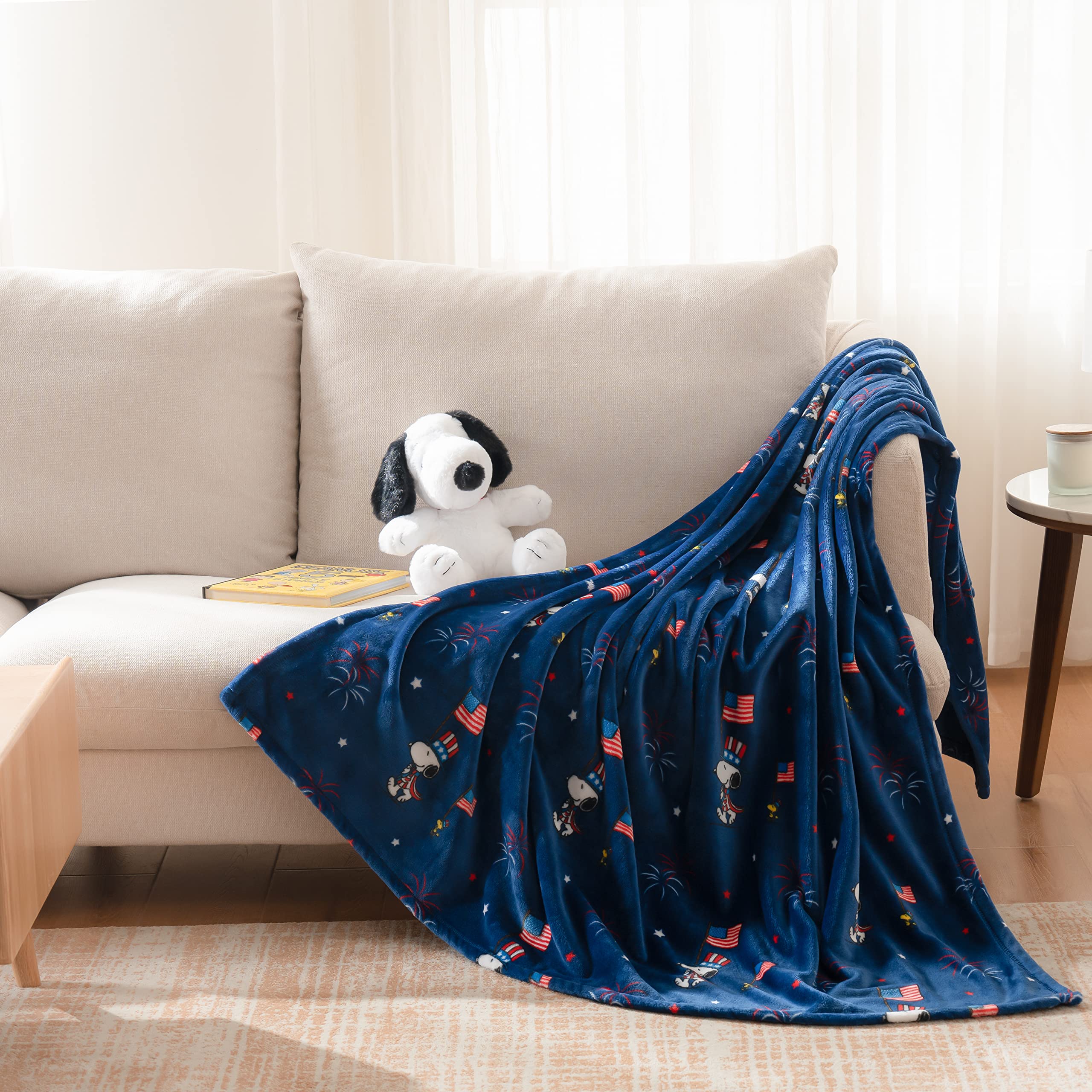 Berkshire Blanket Peanuts® VelvetLoft® Cute Character Snoopy Plush Throw Blanket,Peanuts Snowy Scene,Throw 55 in x 70 in (Official Peanuts® Product)