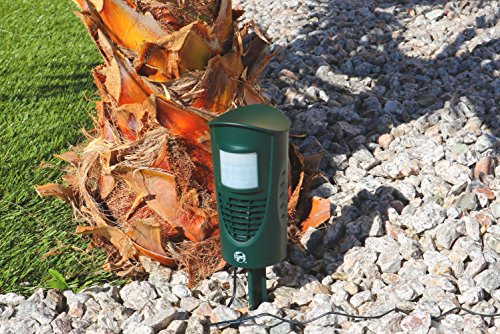CLEANRTH TSAR520 Advanced Ultrasonic Animal Repeller w/Triple Scan Technology
