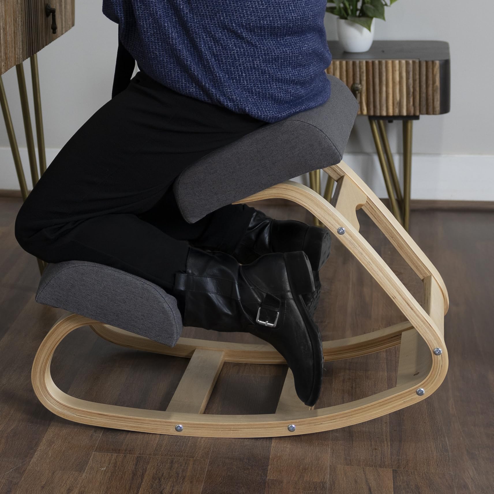 RRI Goods Kneeling Desk Chair, Sturdy Ergonomic Kneeling Chair for Office and Students, Rocking Motion for Natural Movement