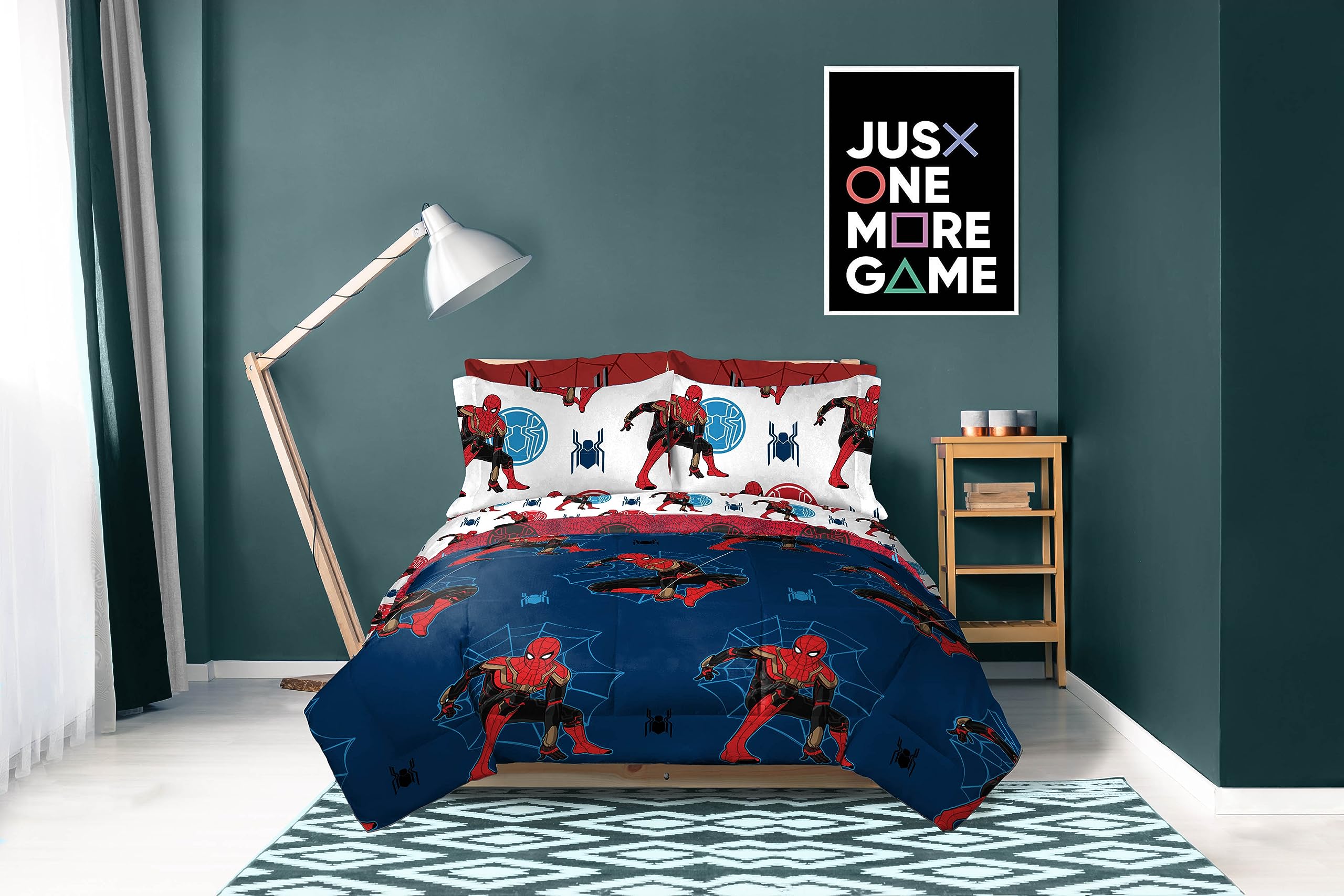 Jay Franco Marvel Spiderman Full Comforter Set - 5 Piece Bedding Includes Sheet Set & Pillow Covers - Super Soft Friendly Neighbor Microfiber Bed Set
