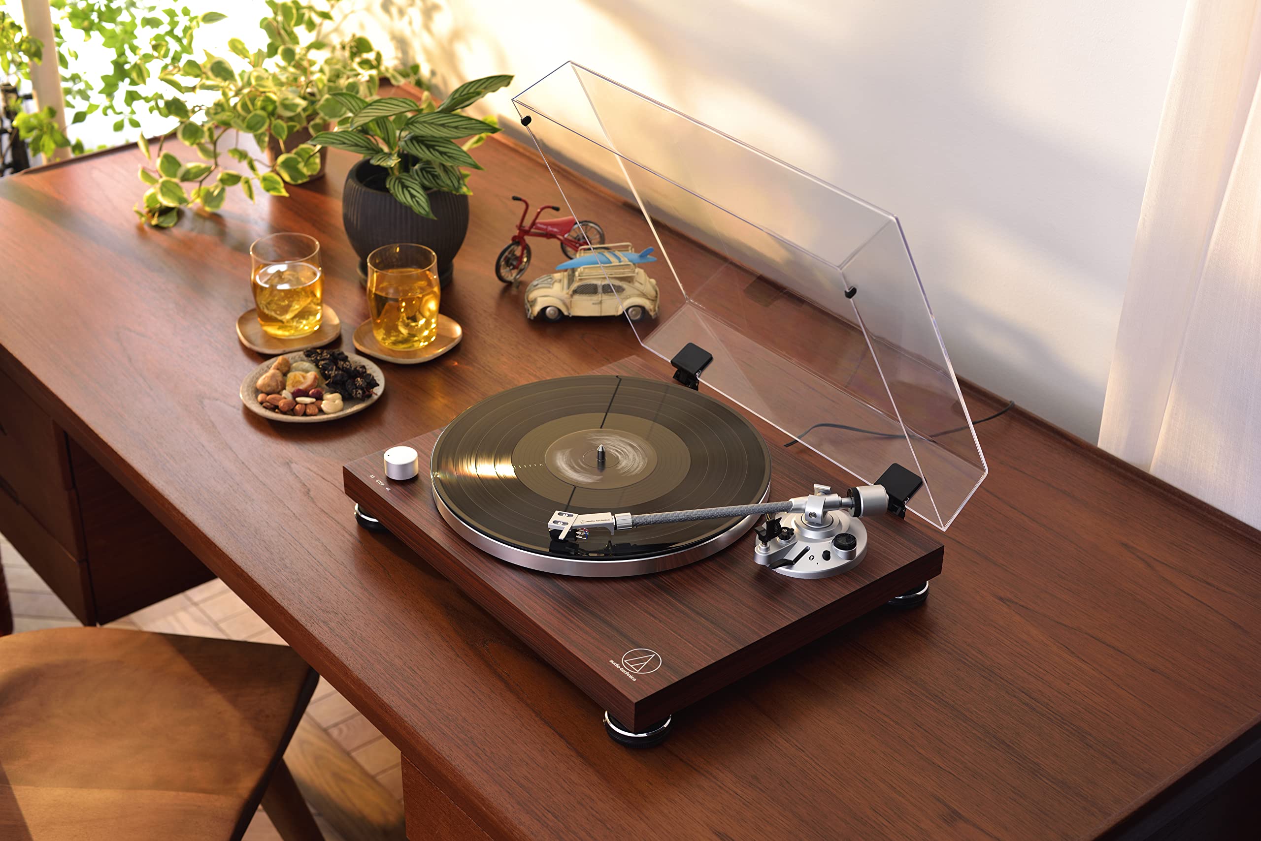 Audio Technica AT-LPW50BT-RW Bluetooth Turntable Manual Belt-Drive 33/45 (Rosewood) (Renewed)