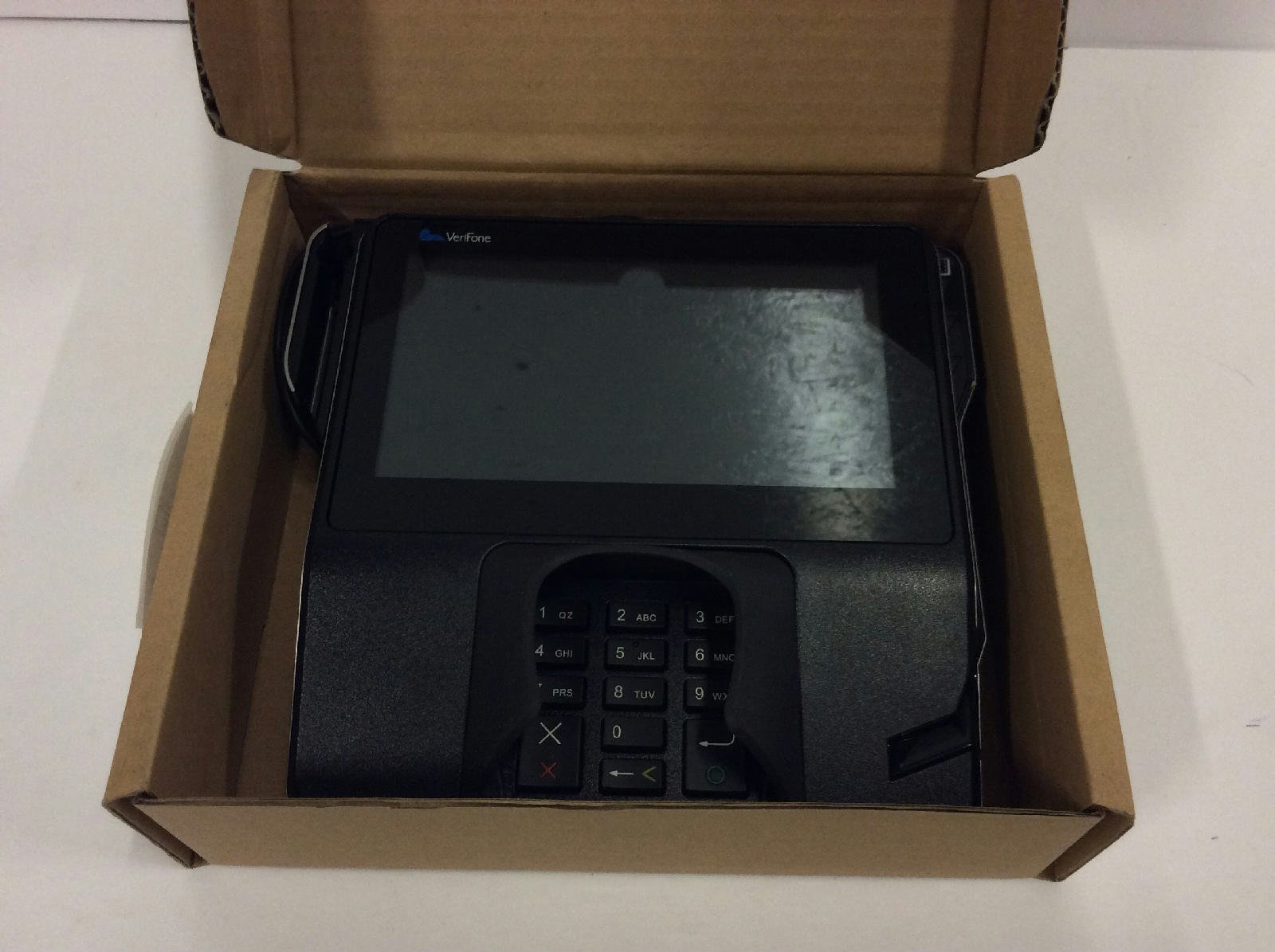 VERIFONE, MX925, MULTIMEDIA TRANSACTION TERMINAL, MSR, EMV CONTACT/CONTACTLESS SMART CARD READER, NFC, PINPAD, 7 COLOR SCREEN WITH SIGNATURE CAPTURE, PCI 3.X, SC TCH, ETHERNET, REQUIRES KEY INJECTIO