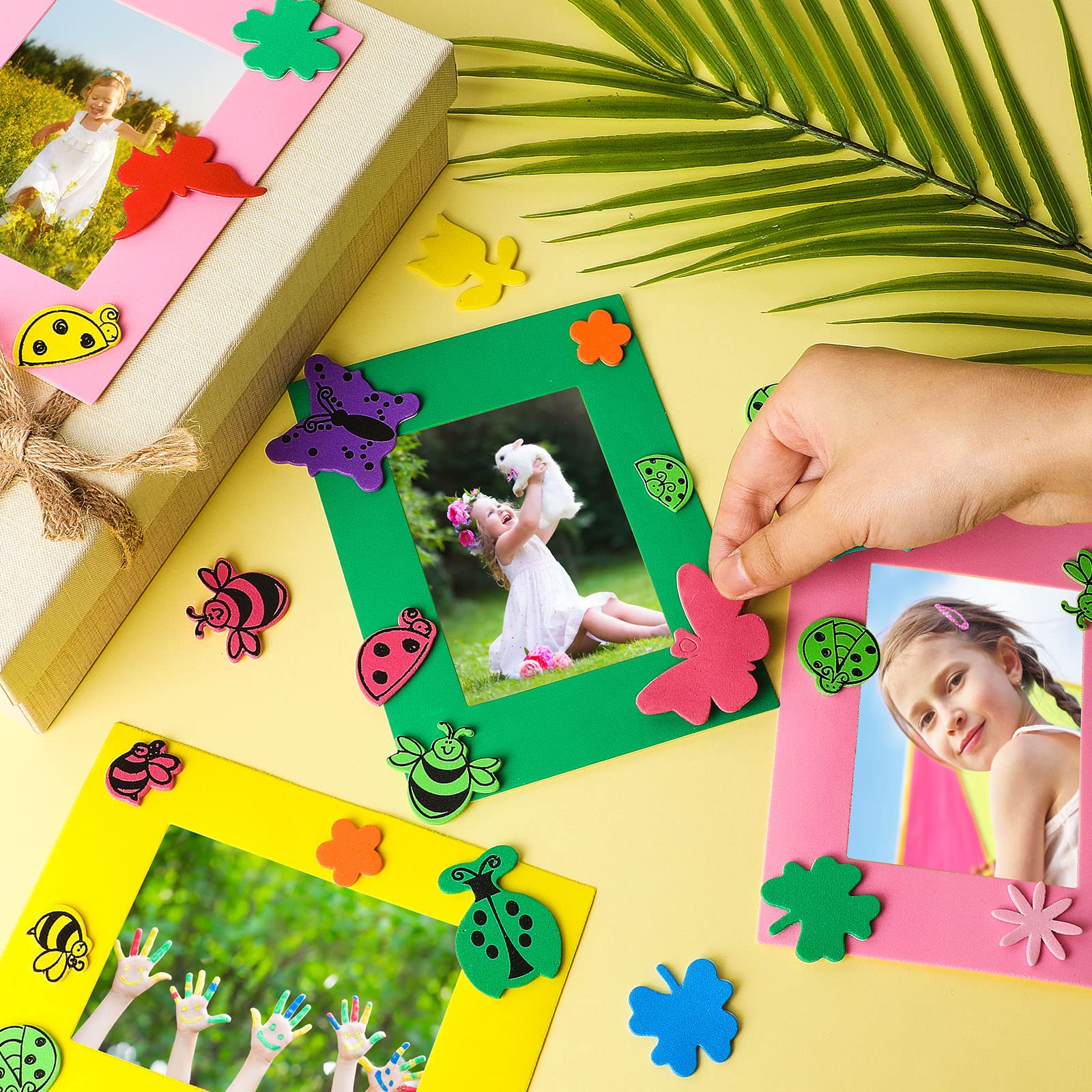 Spring Picture Frame Craft Kits for Kids, Foam Picture Frames DIY Craft Photo Frames with Flower Butterfly Foam Stickers for Home Classroom Game Activities Bulletin Board Decoration (177 Pcs)