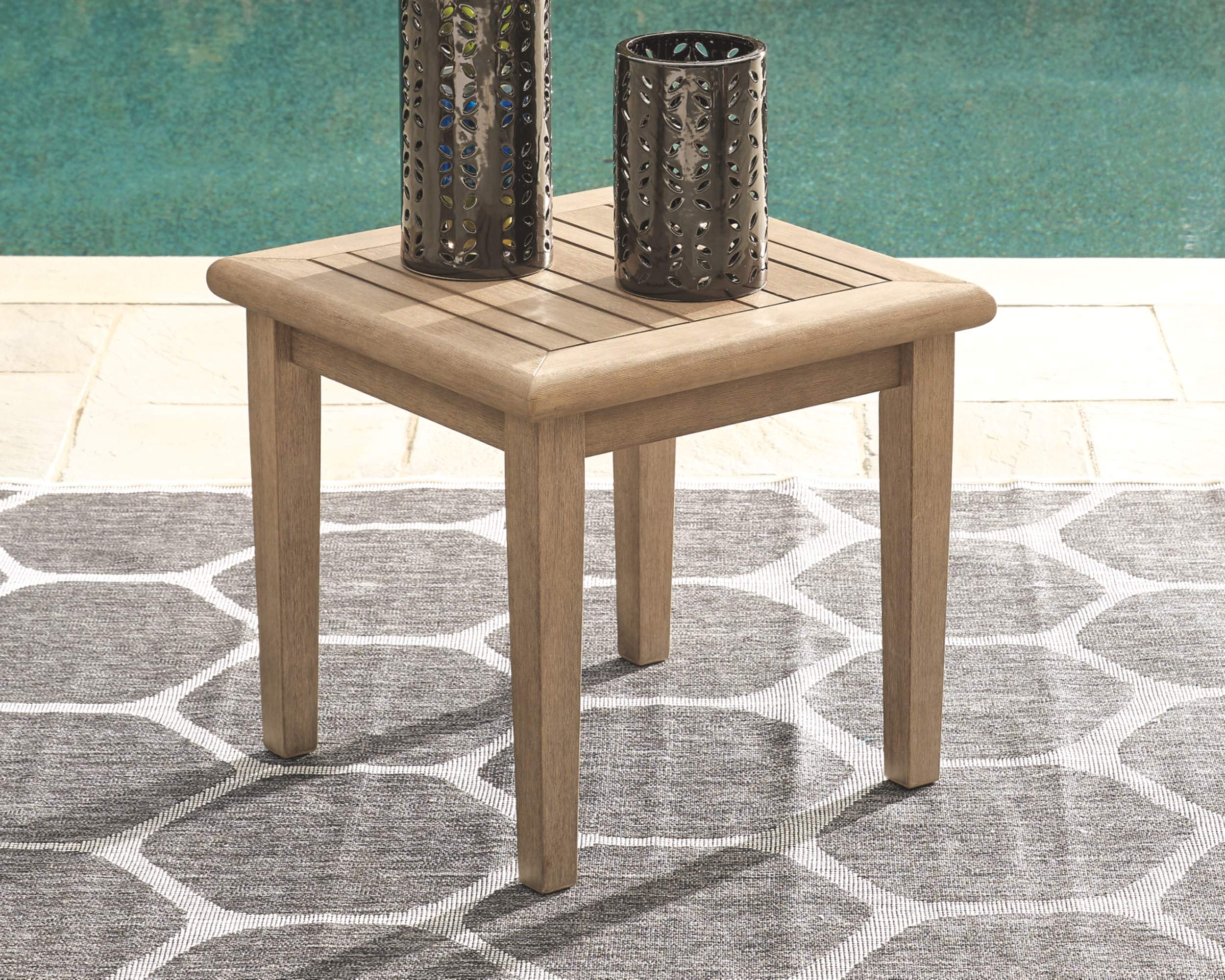 Signature Ashley Clare View Lounge Chair + Gerianne End Table Outdoor Furniture Set