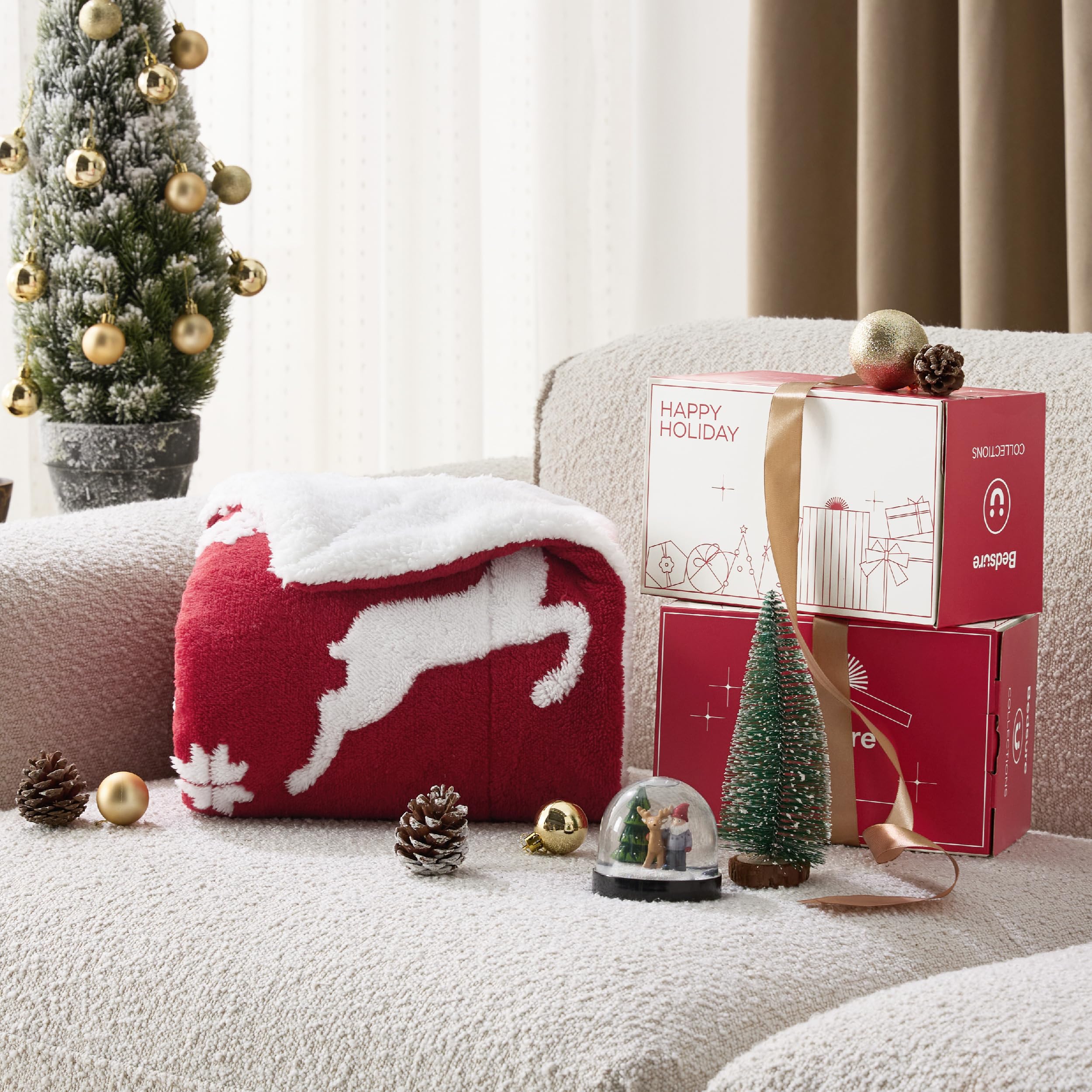 Bedsure Soft and Warm Christmas Elk Sherpa Blanket for Couch, Sofa, Bed - Winter Blanket Decoration Gift, 50"x60"