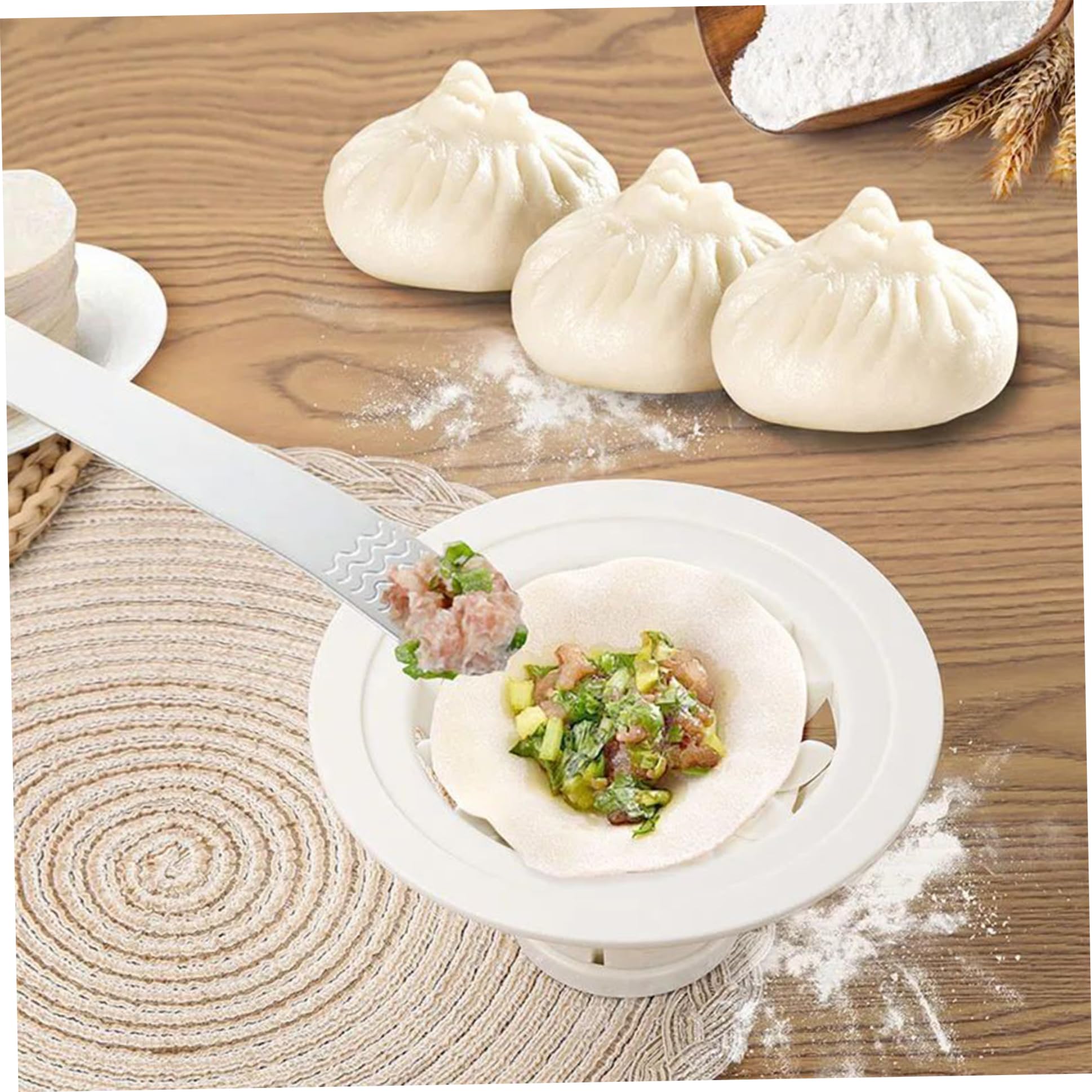 Baozi Maker, 7 x 7 x 4 Inch Reusable Bun Momo Maker, Food-Grade ABS Bun Dumpling Maker, Portable Kitchen Tool Gadgets for Homemade Bao Buns, Cooking Tools for Home Kitchen