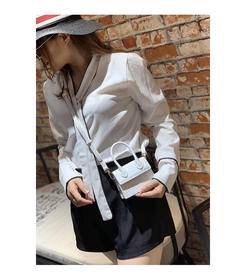 Barileadle Cute Mini Purse for Women,Trendy Mini Purse,Mini Bags for Women with Crocodile Pattern