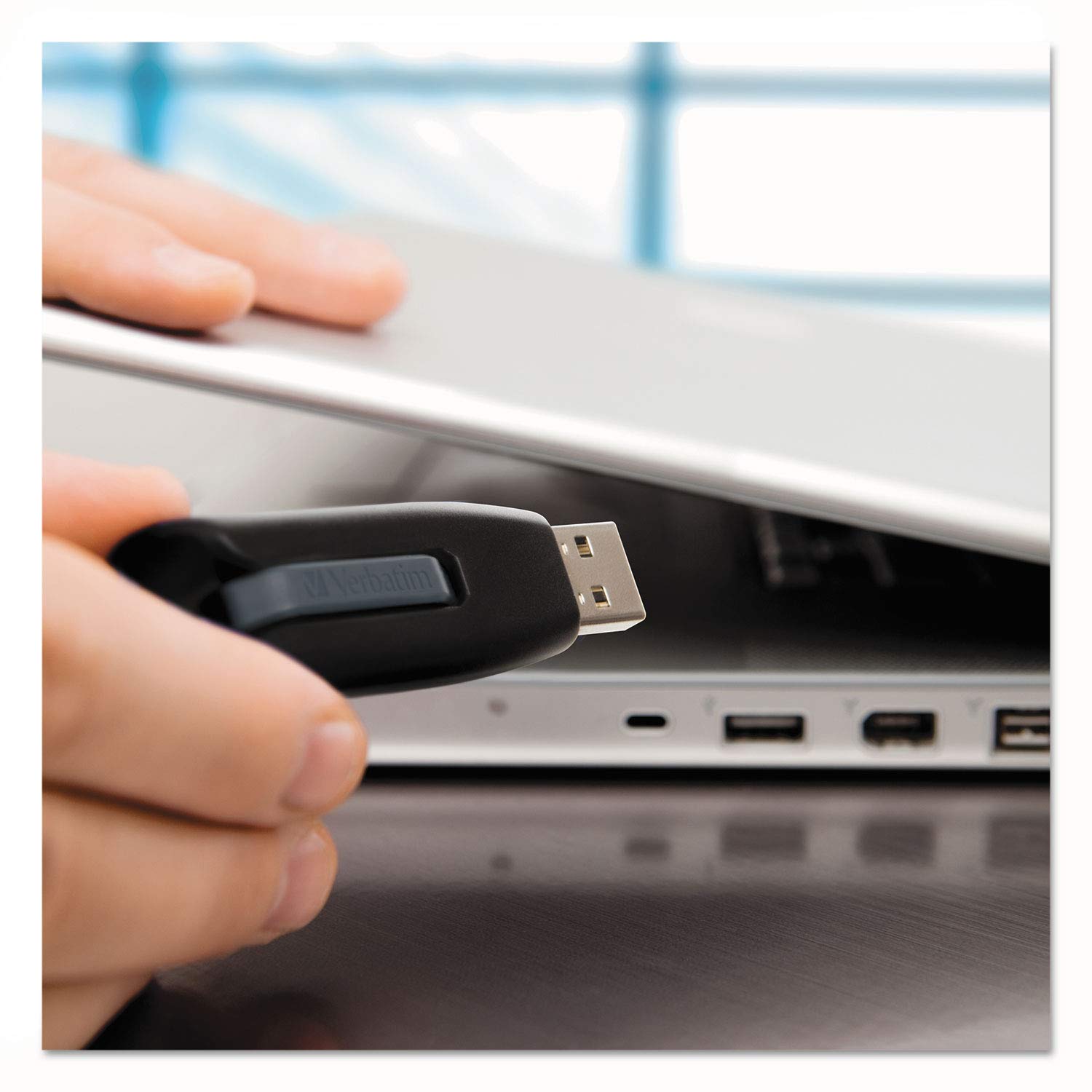 Verbatim 49174 Store 'n'Go V3 USB 3.0 Drive, 64GB, Black/Gray