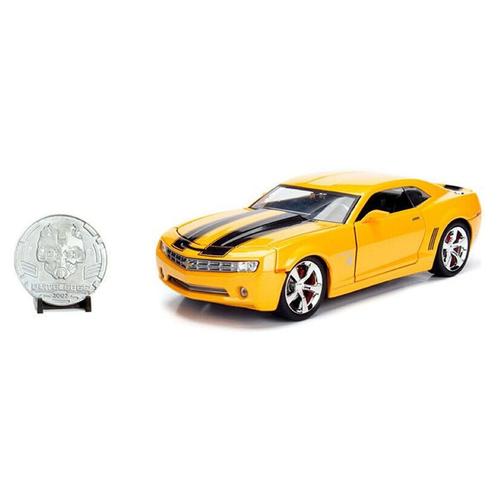 Transformers 1:24 Bumblebee 2006 Chevy Camaro Die-Cast Car w/Robot on Chassis & Collectible Coin, Toys for Kids and Adults