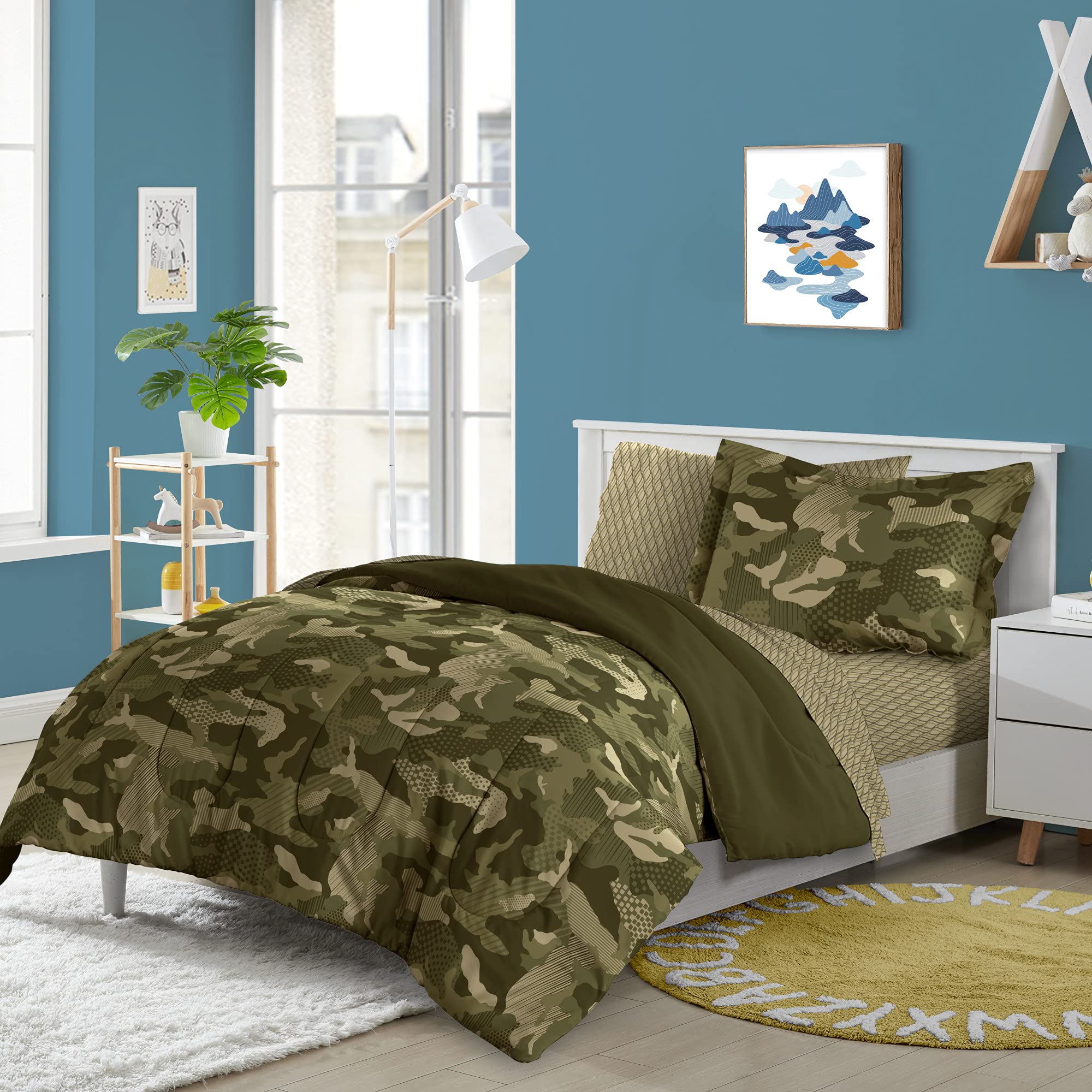 Dream Factory Boys Army Green Desert Camo Comforter Set, Multi, Full