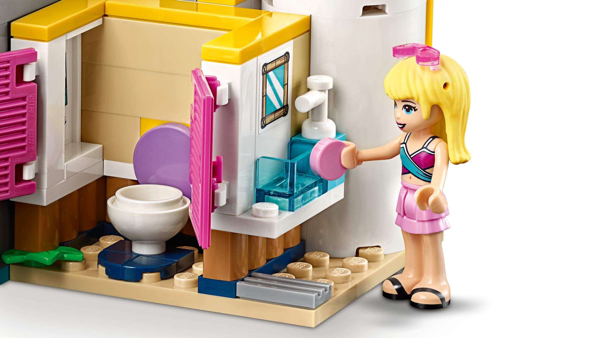 LEGO Friends Andrea's Pool Party 41374 Toy Pool Building Set with Andrea and Stephanie Mini Dolls for Pretend Play, Includes Toy Juice Bar and Wave Machine (468 Pieces)