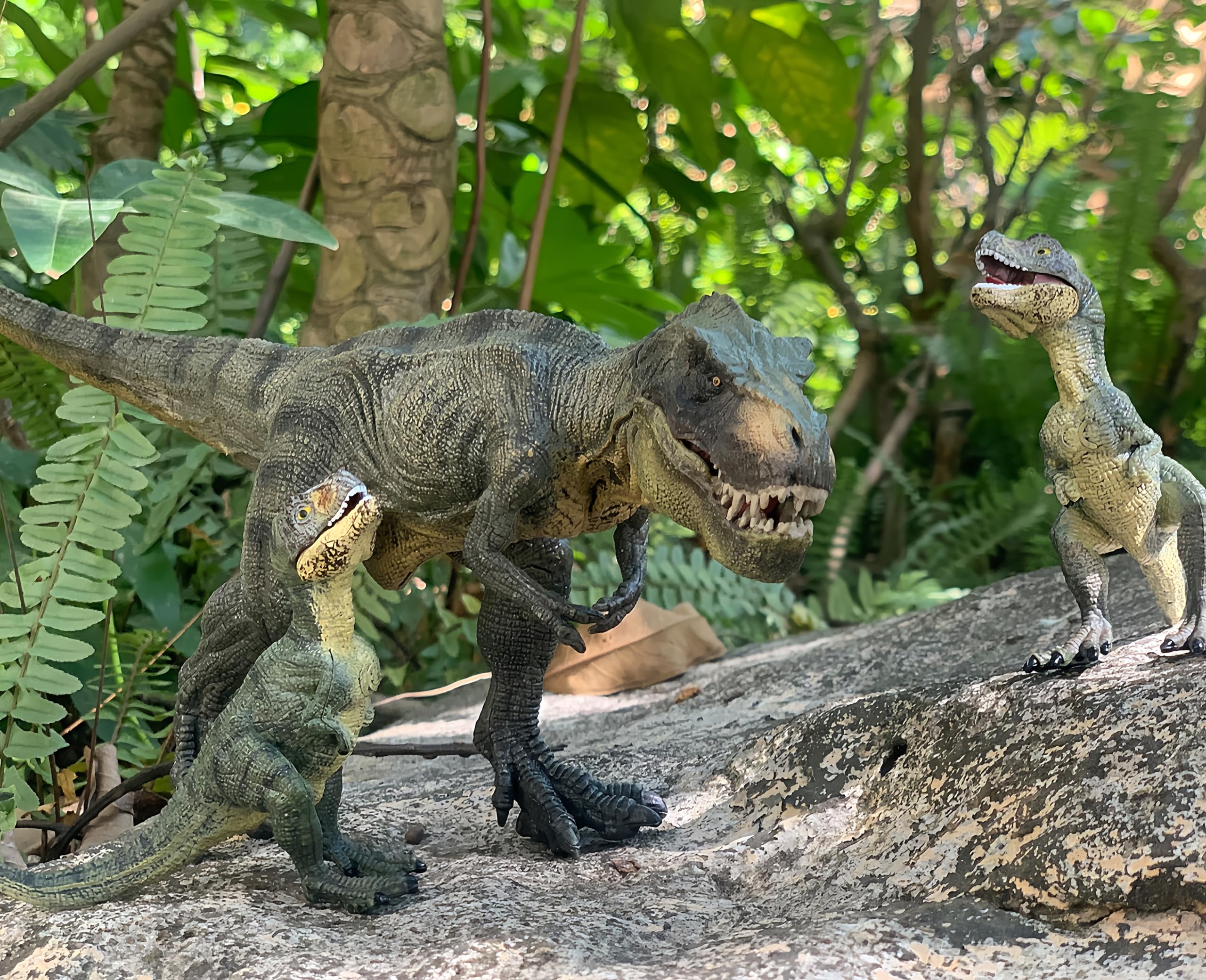 Gemini&Genius 3-Piece Dinosaur Set with T-Rex & Cubs, Action Figures, Moveable Jaw, Cake Topper, Party Gift for Kids 3-12 Years Old