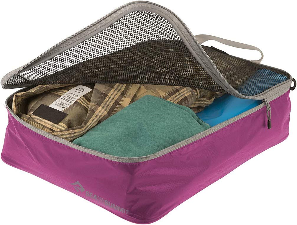 Sea to Summit Travelling Light Garment Mesh Bag (Medium/Berry)