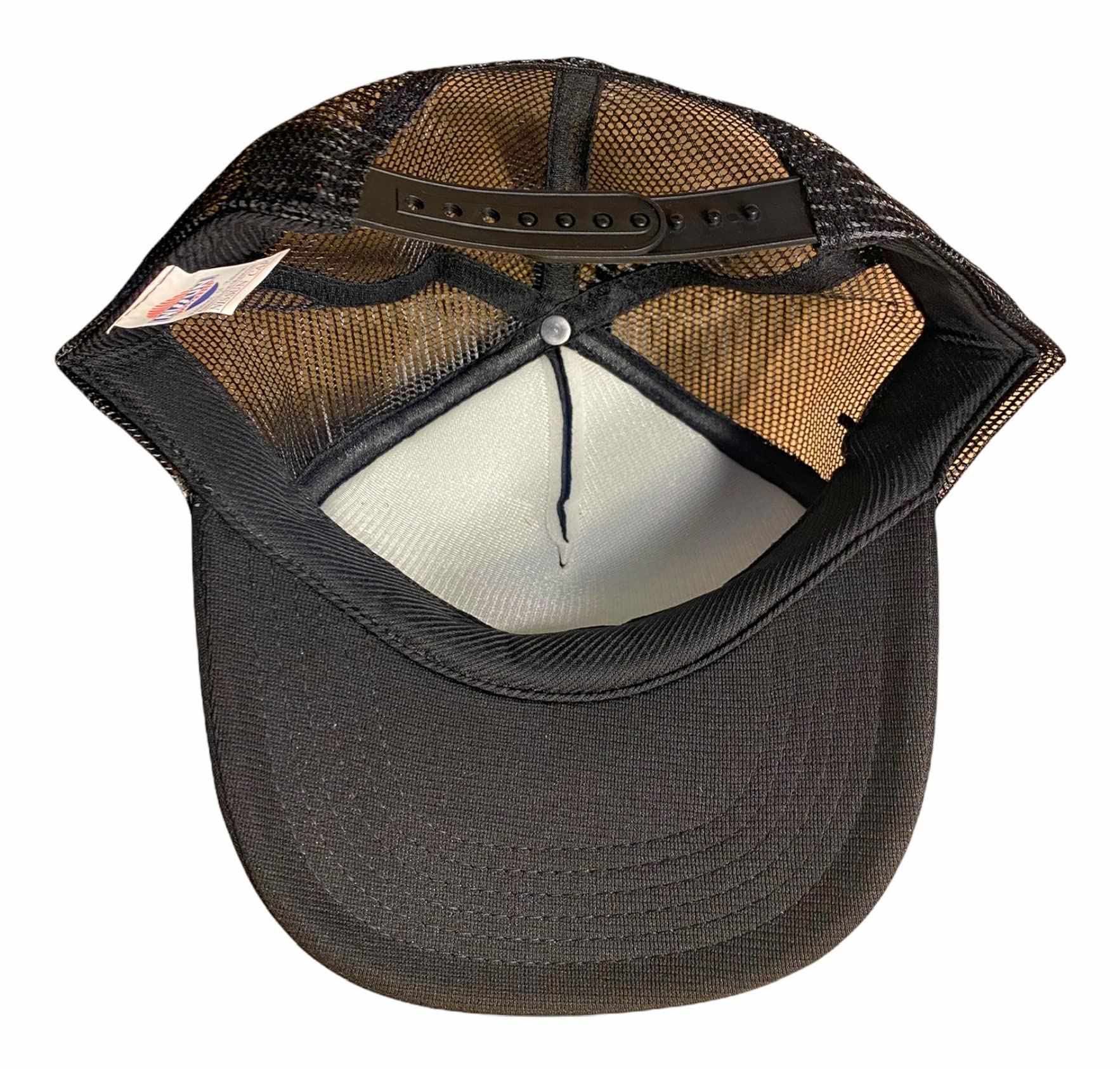 I'm Not A Gynecologist But I'll Take A Look Snapback Trucker Hat for Men or Women, Vintage Fit with Funny Novelty Graphic, Custom Mesh Cap Black
