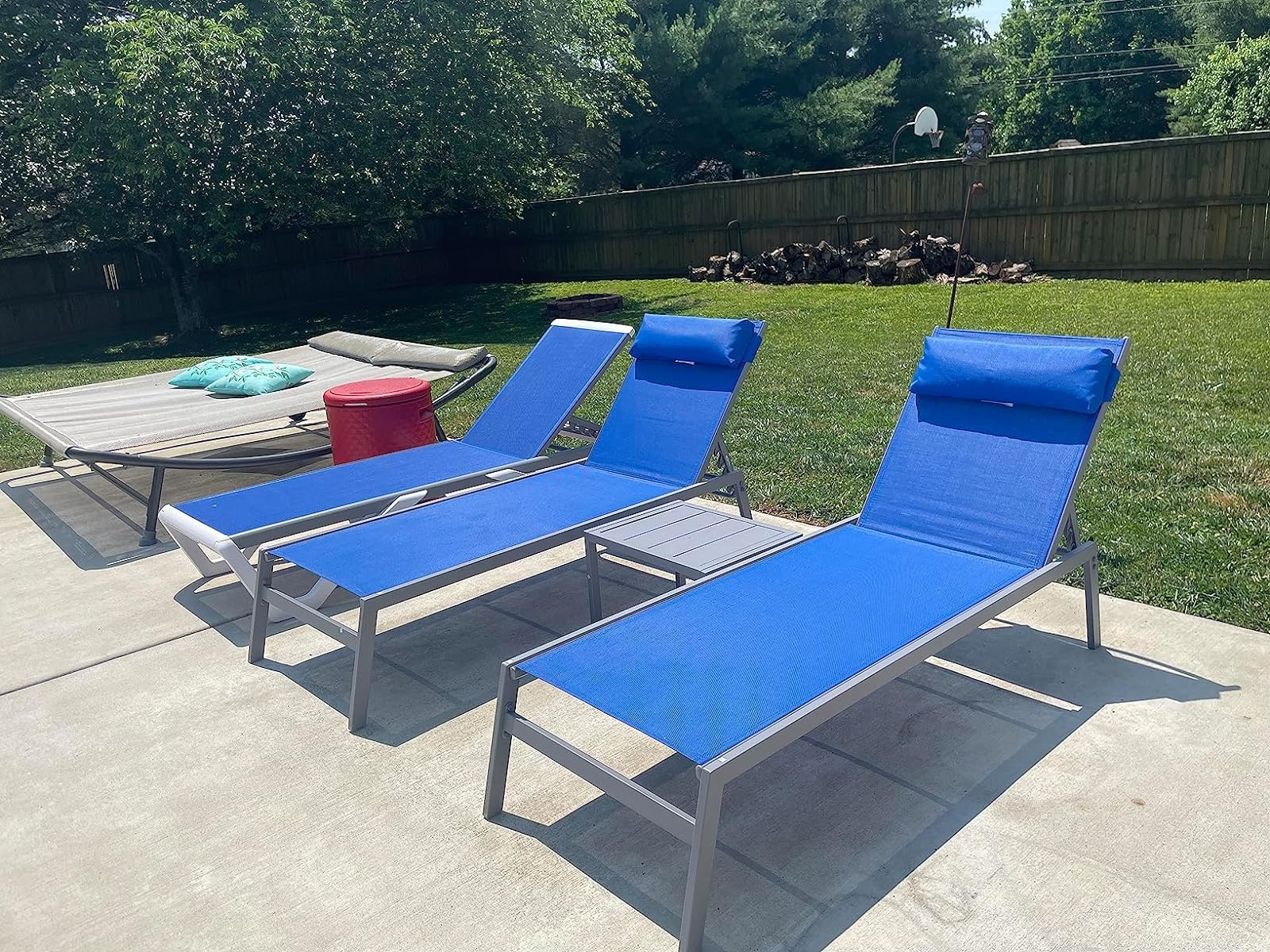 Domi 3 Pieces Adjustable Chaise Lounge Set Outdoor Patio Lounge Chair All Weather Five-Position Recliner Chair Set w/Coffee Table for Patio, Pool, Yard (Blue)