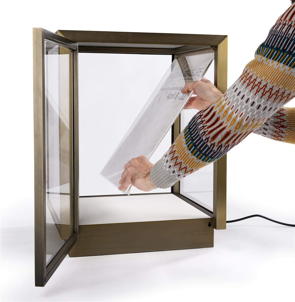 Displays2go Tabletop Glass Display Cases with LED Lighting β Bronze (DC1620SGSS)