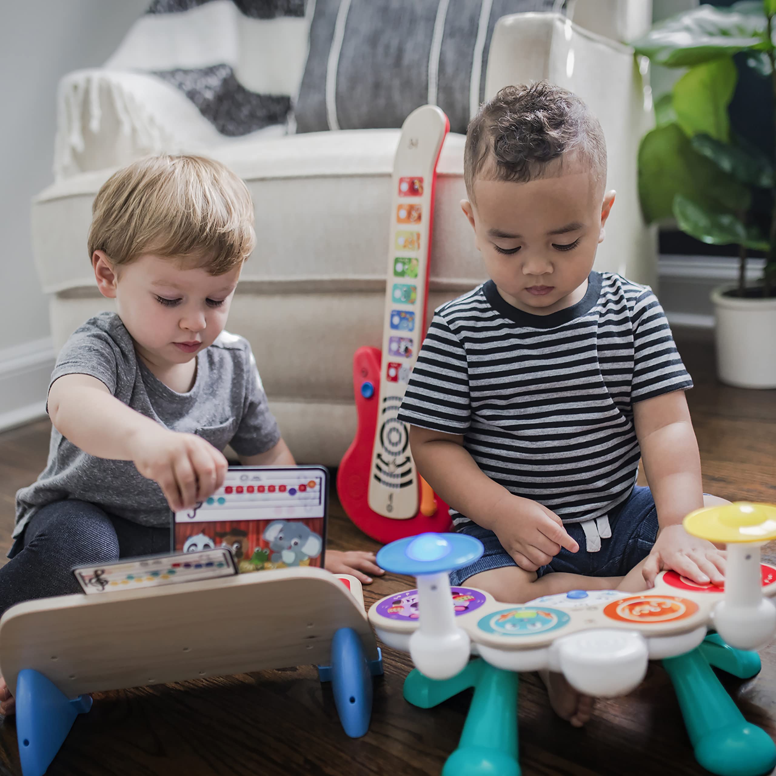 Baby Einstein Together in Tune Drums Safe Wireless Wooden Musical Toddler Toy, Magic Touch Collection, Age 12 Months+