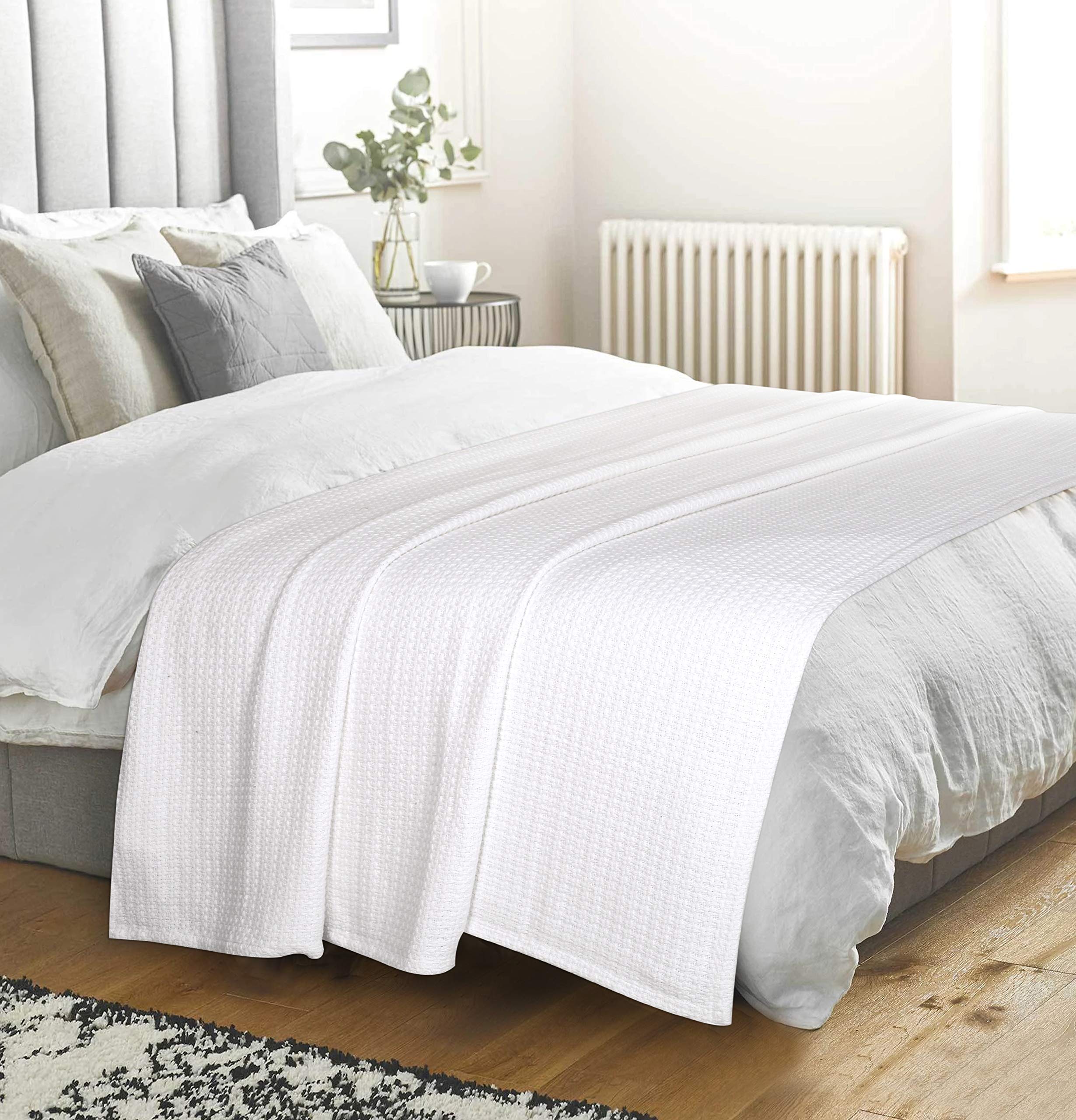 BELIZZI HOME 100% Cotton Bed Blanket, Breathable, King Size, Cotton Thermal Blankets, Perfect for Layering Any Bed for All Season, White
