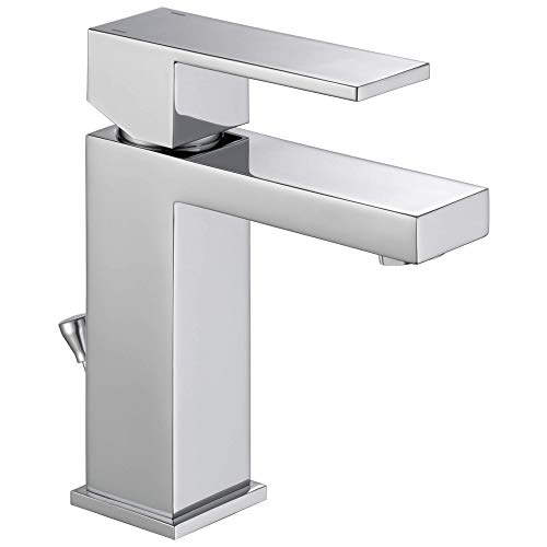 Delta Faucet Modern Single Hole Bathroom Faucet, Single Handle Chrome, Bathroom Sink Faucet, Drain Assembly, Chrome 567LF-PP