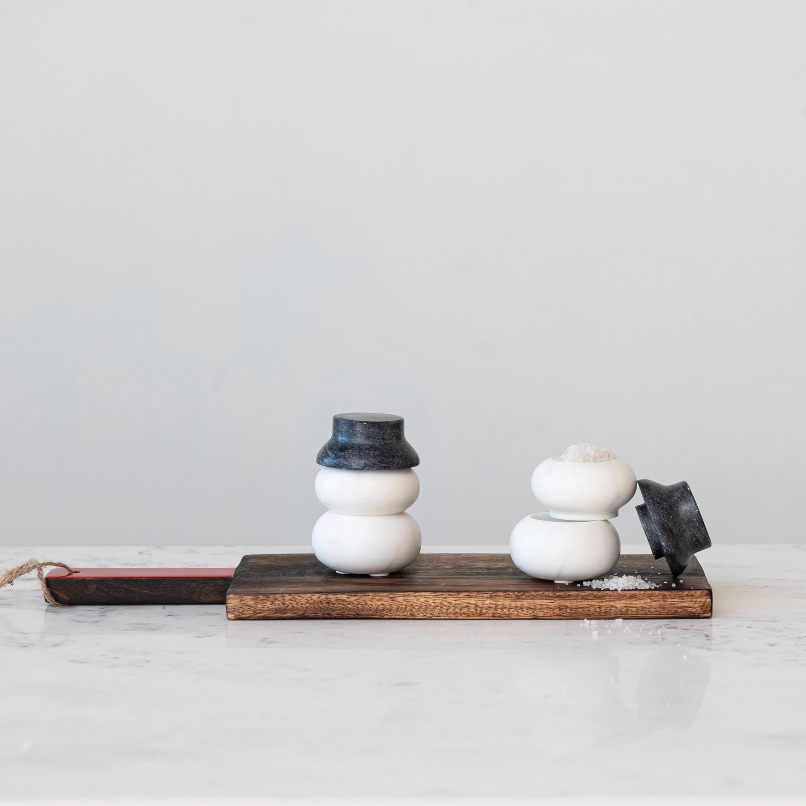 Creative Co-Op 3-Level Marble Snowman Shaped Pinch Pots with Hat Lid, White and Black