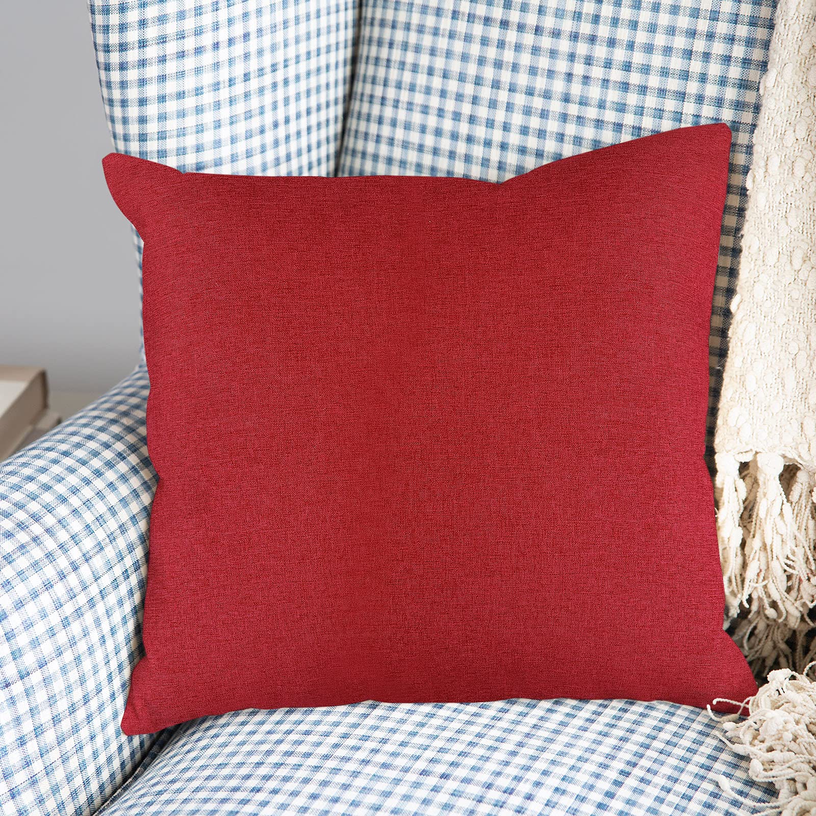 Ruisita 2 Pack 18 x 18 Inches Waterproof Pillow Covers Square Garden Cushion Case Decorative Outdoor Throw Pillow Covers for Home Garden Patio (Red)