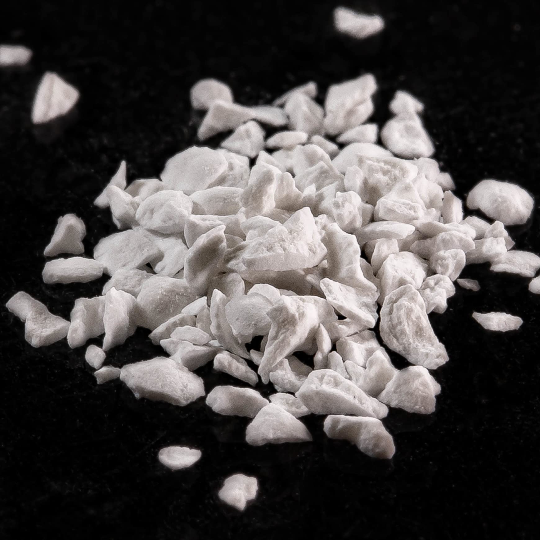 Carbon Chemistry Activated Alumina (7GAL (14KG))