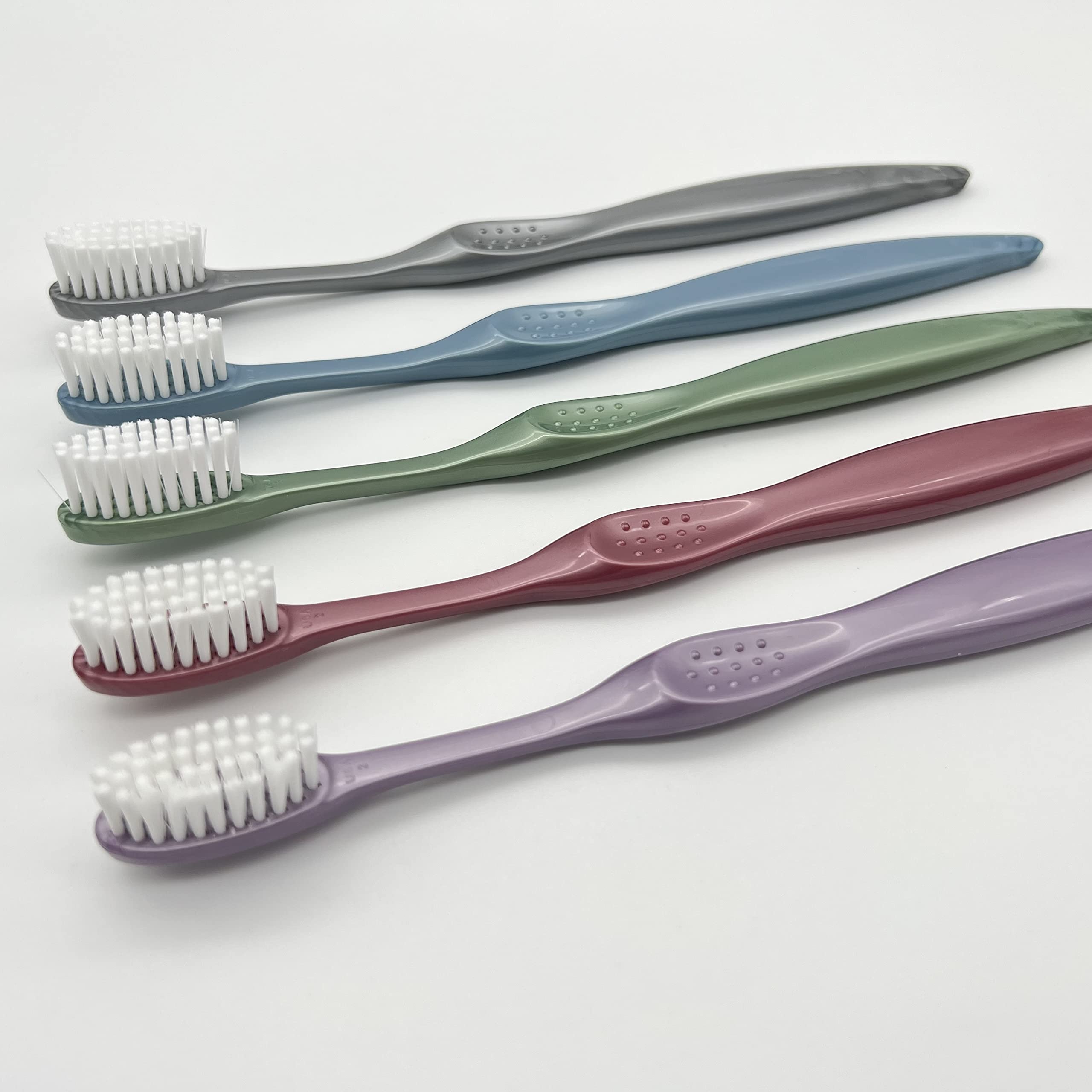 Tess Oral Health 3920C Concept Curve Soft Bristle, Pearlescent Toothbrush (1 Dozen) - Elevate Your Dental Care Experience