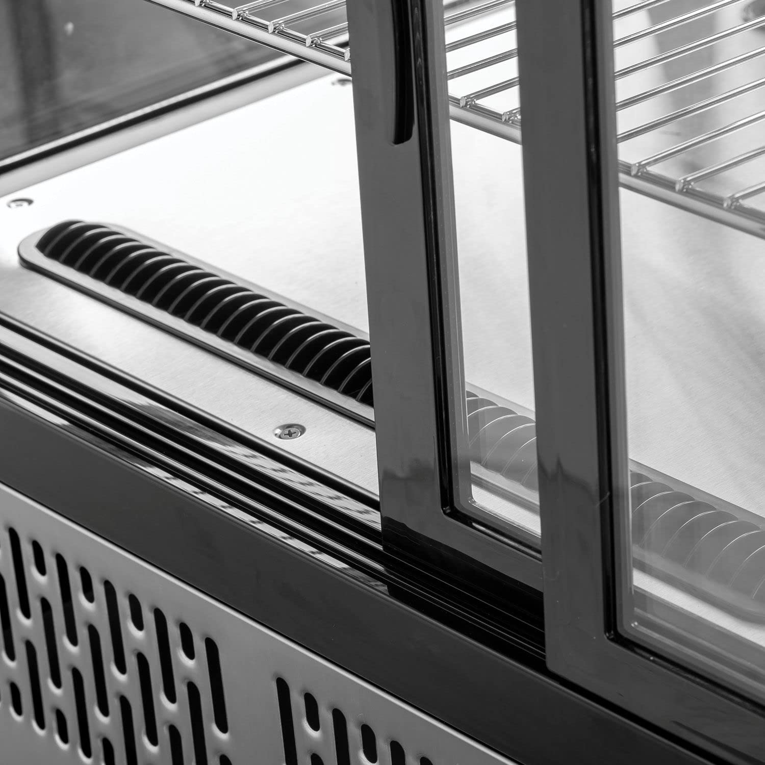 Nexel Refrigerated Countertop Display Case, 4.2 Cu. Ft.