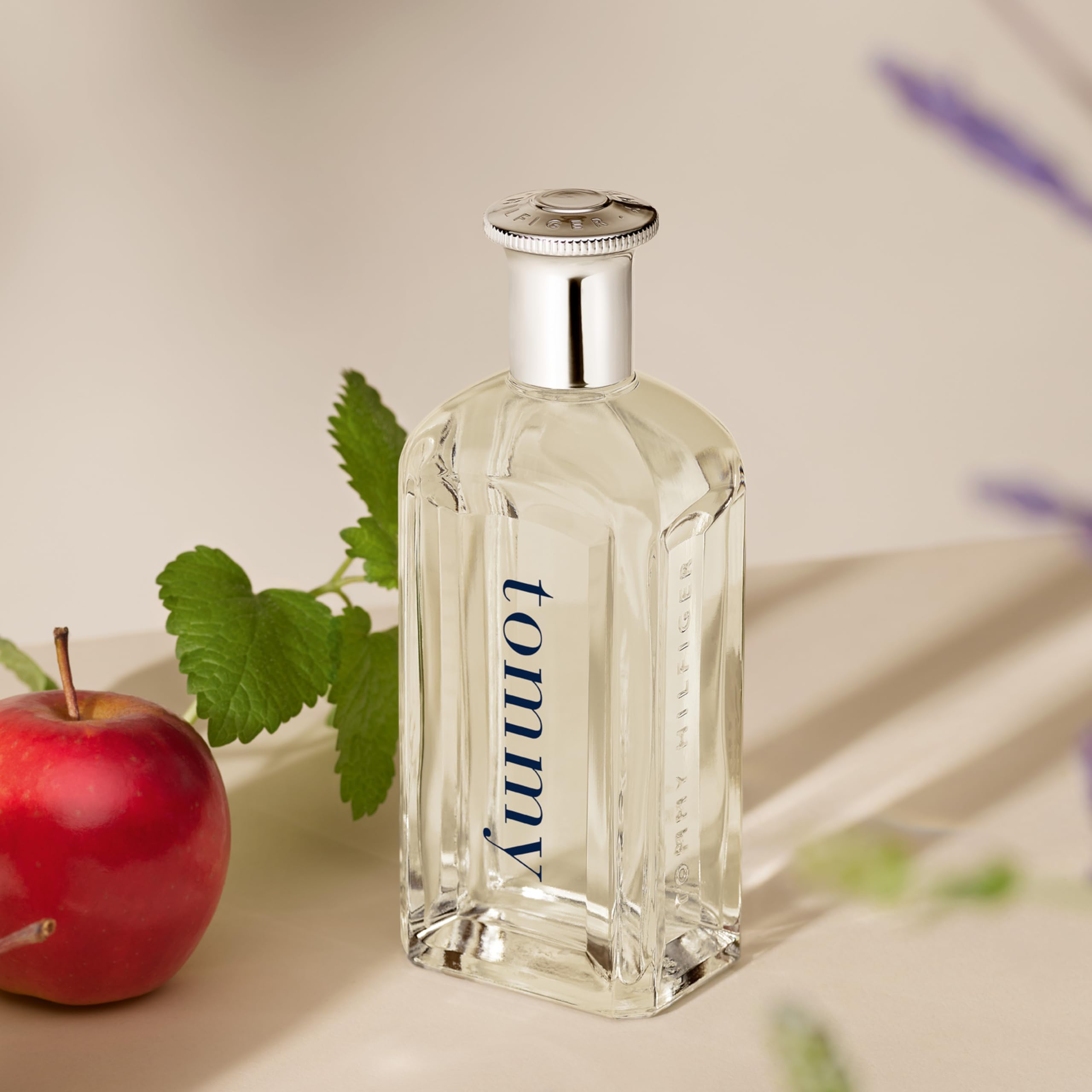 Tommy Cologne Spray 1.0 Oz / 30 Ml for Men