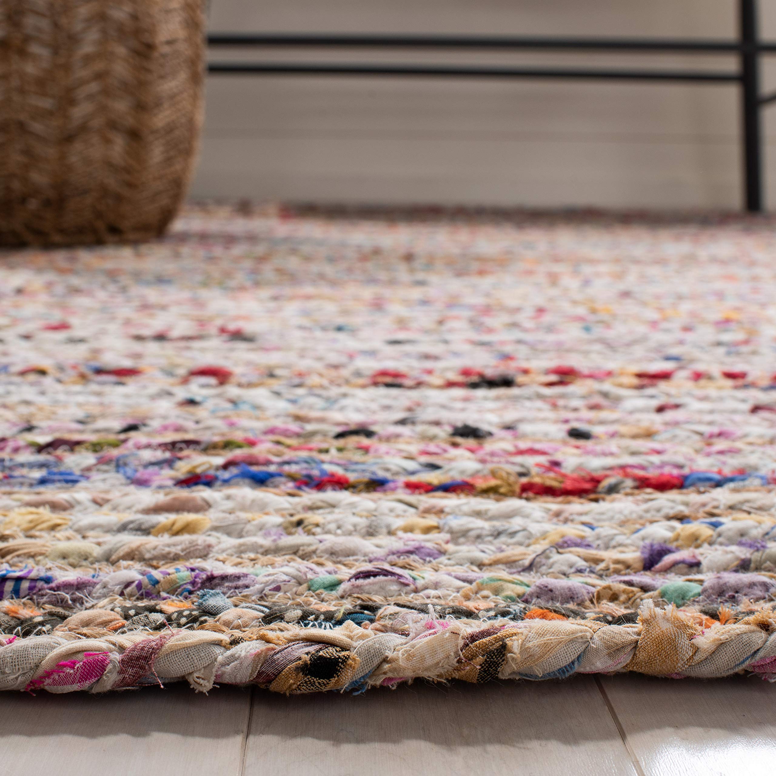 SAFAVIEH Cape Cod Collection Area Rug - 3' x 5' Oval, Beige & Multi, Handmade Boho Braided Jute & Cotton, Ideal for High Traffic Areas in Living Room, Bedroom (CAP202B)